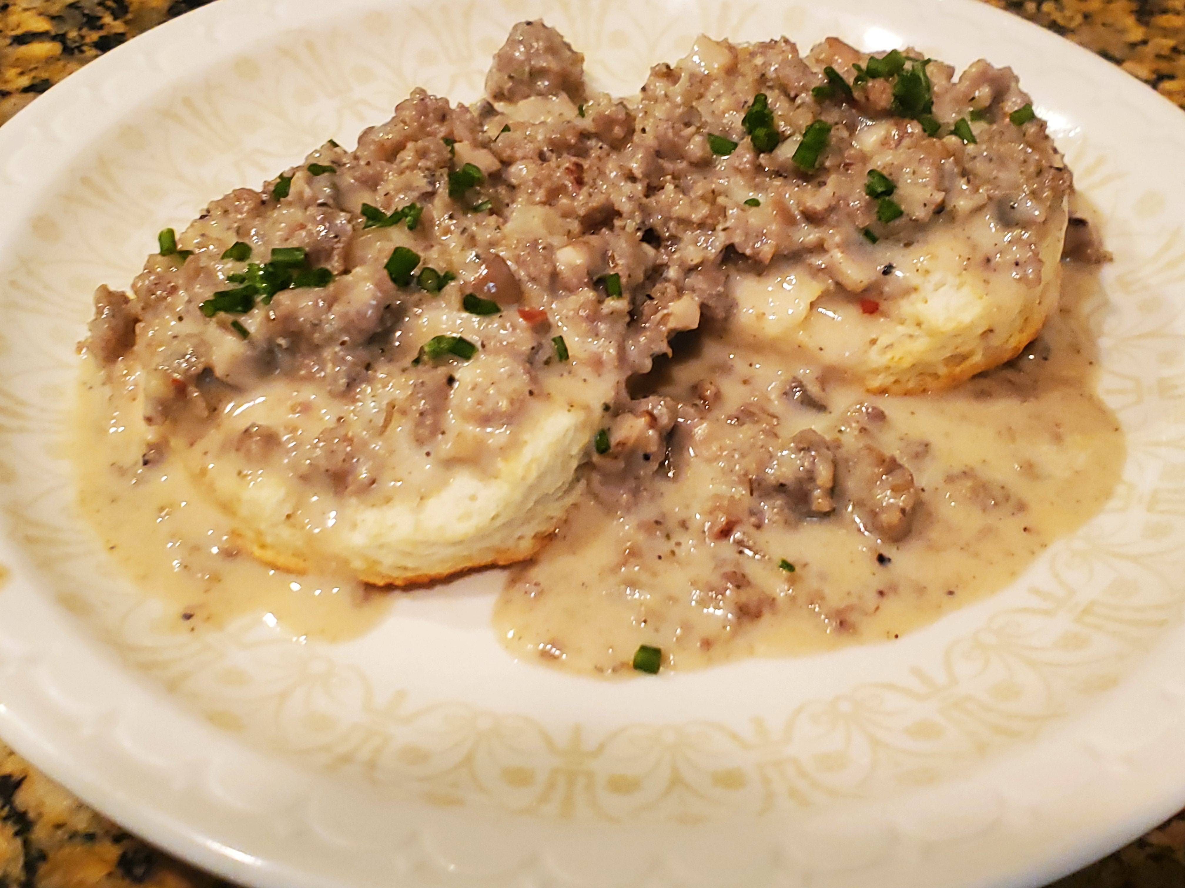 [Homemade] Biscuits and Gravy | Scrolller