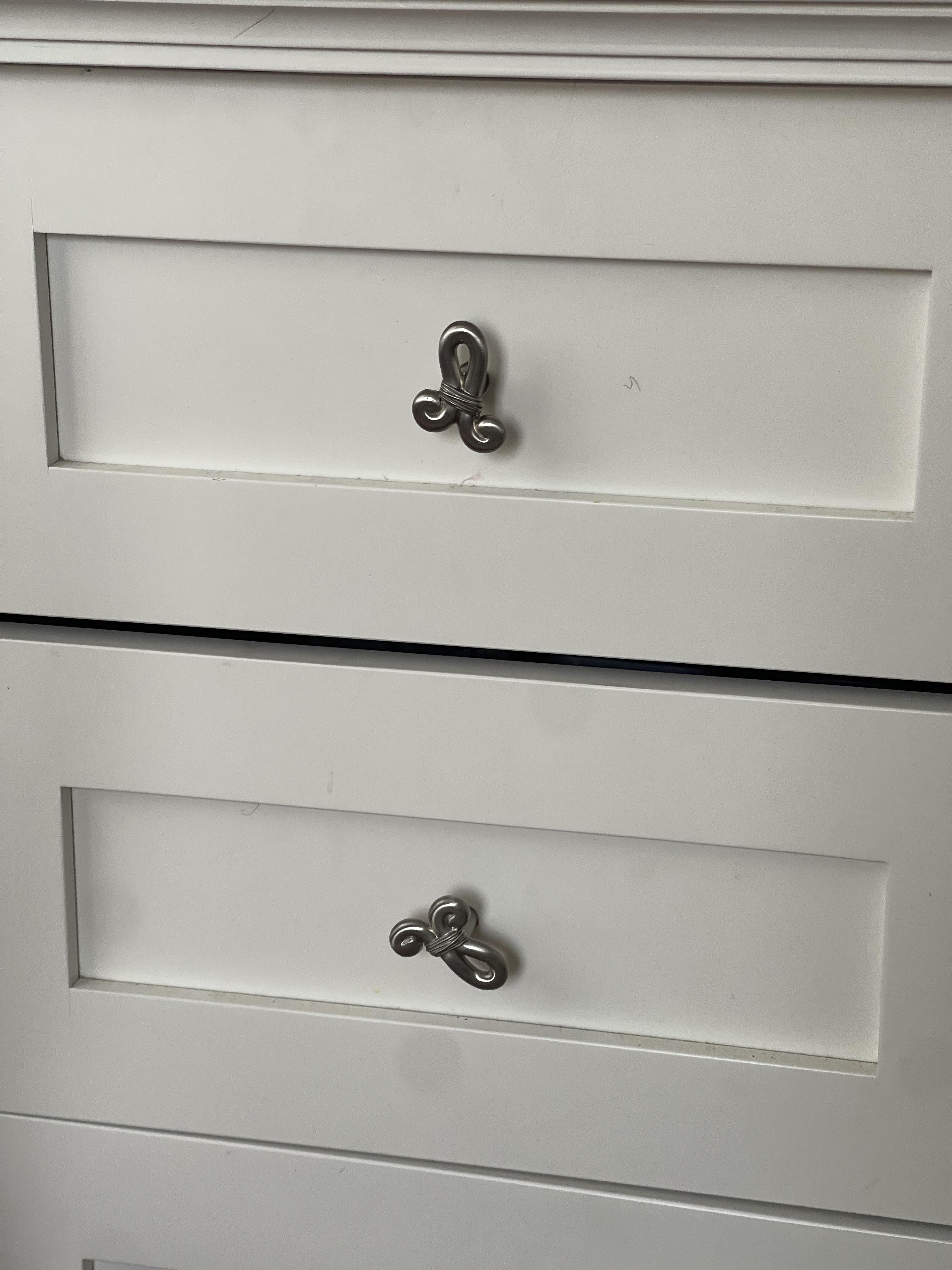 What builder looked at the knobs at thought “Yup that works!” | Scrolller