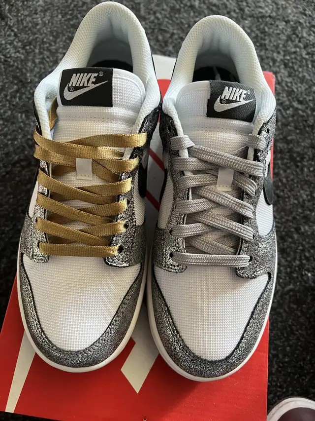 I’m digging the gold laces. Thoughts? | Scrolller