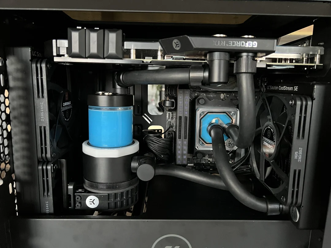 First Water-cooled Build | Scrolller