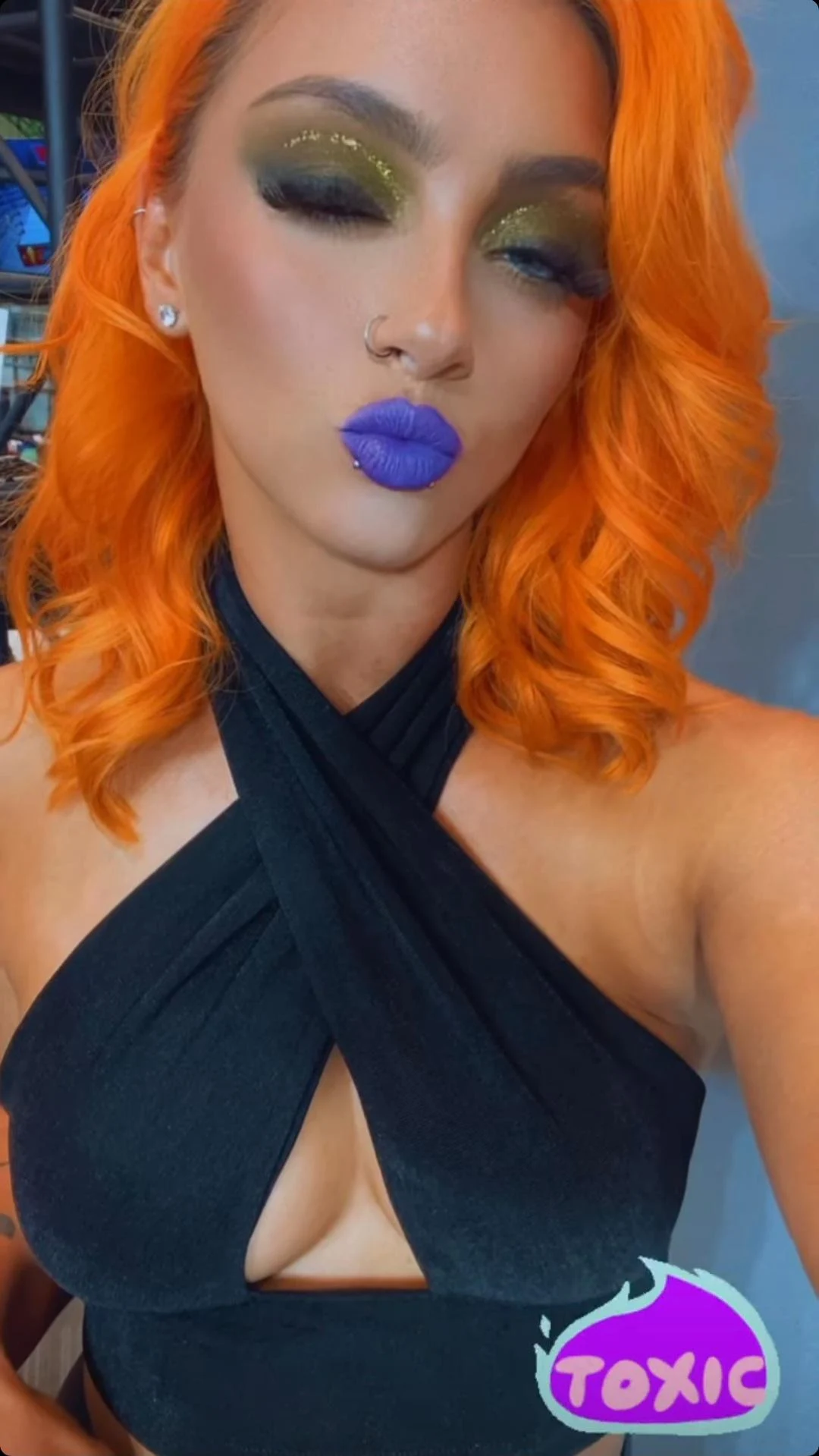 Gigi Dolin | Scrolller