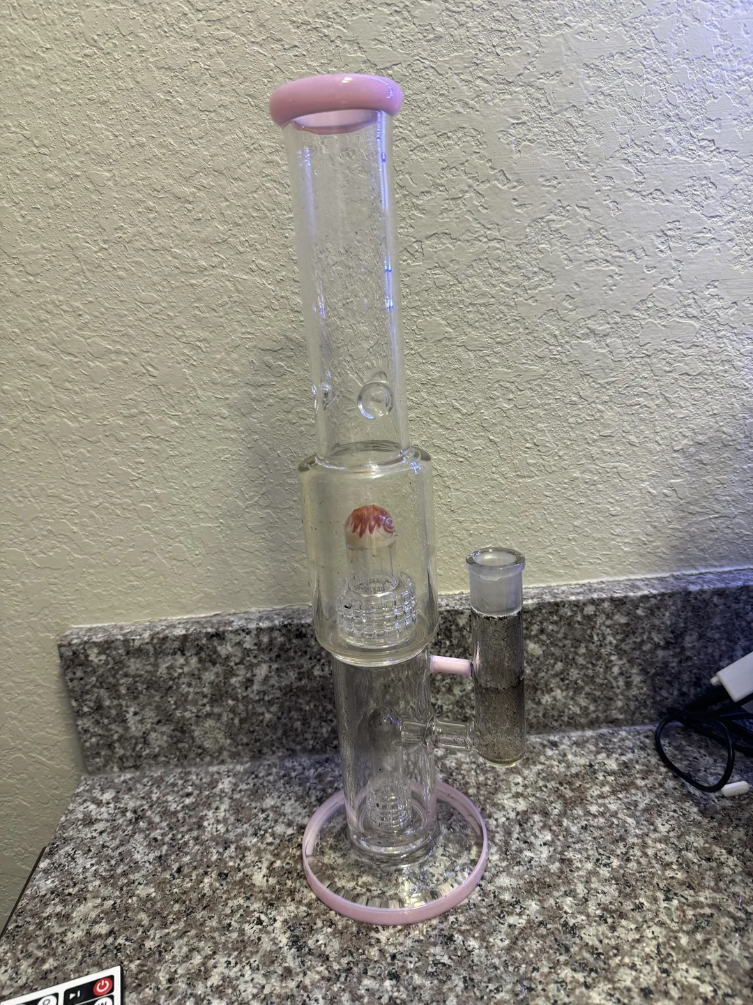 What piece is this missing | Scrolller