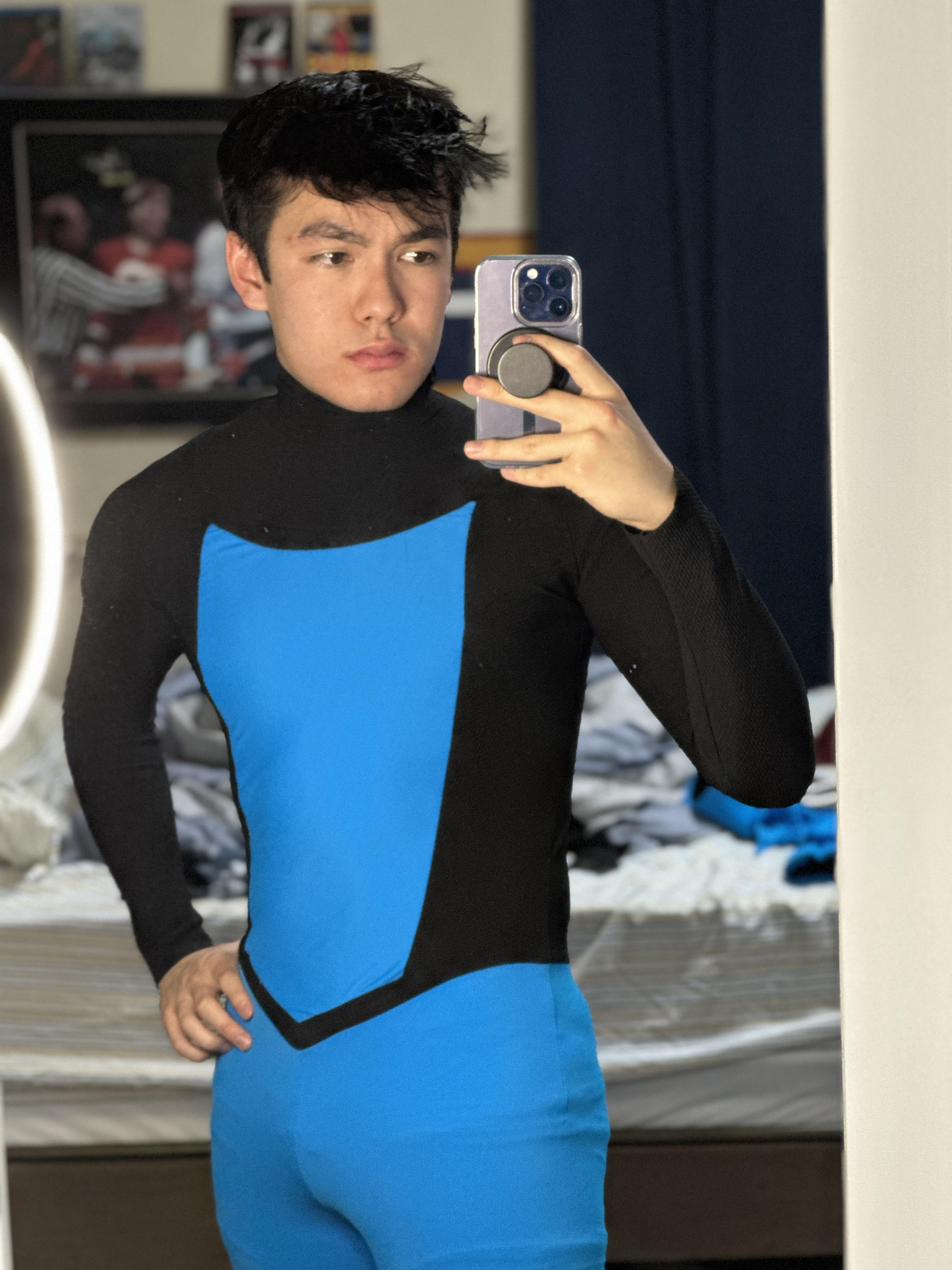 My homemade INVINCIBLE cosplay in preparation for season 3 | Scrolller