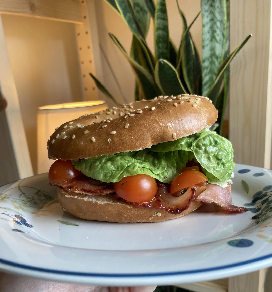 No eggs today, but I made up for it with this monster of a BLT. Perfect start to the weekend ...