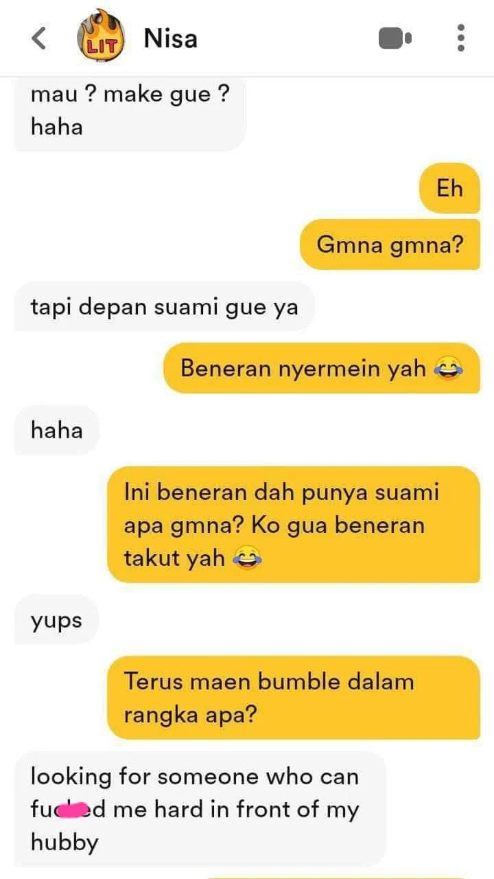 Real life cuckold | Scrolller