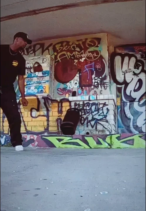 Freestyle Stepping | Scrolller