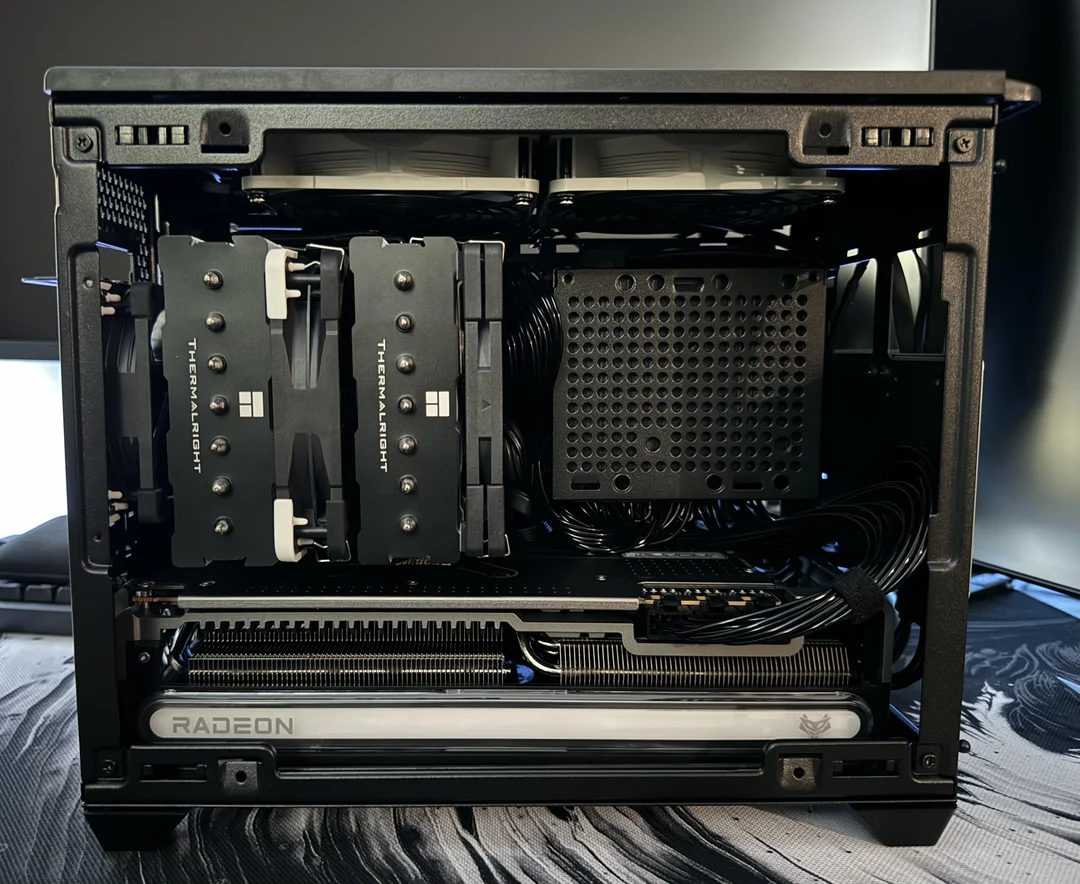 New custom cables from DreambigbyRayMOD | Scrolller