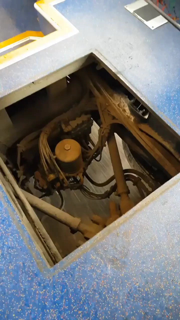 Watch your step | Scrolller