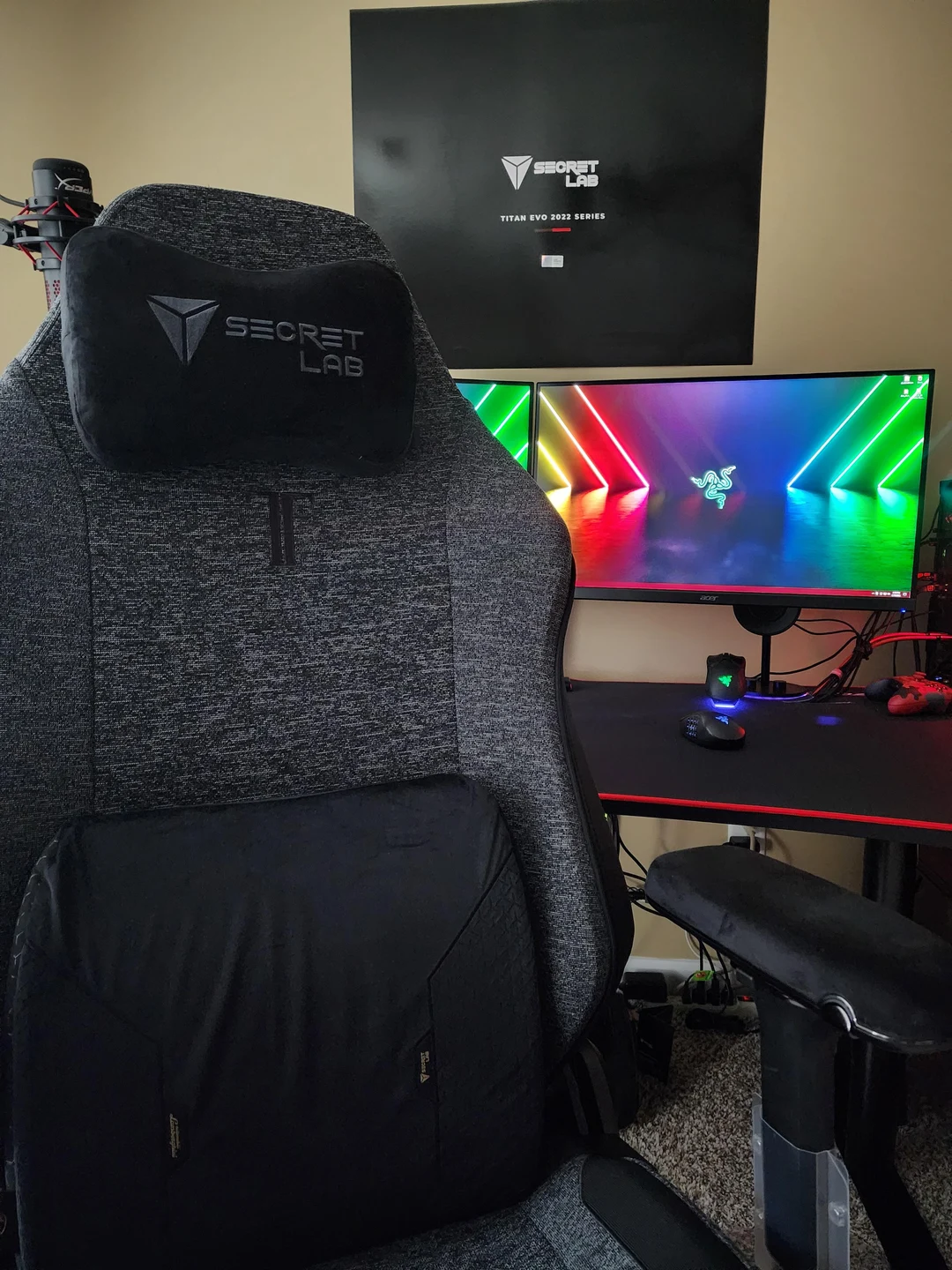 Secretlab Chair | Scrolller