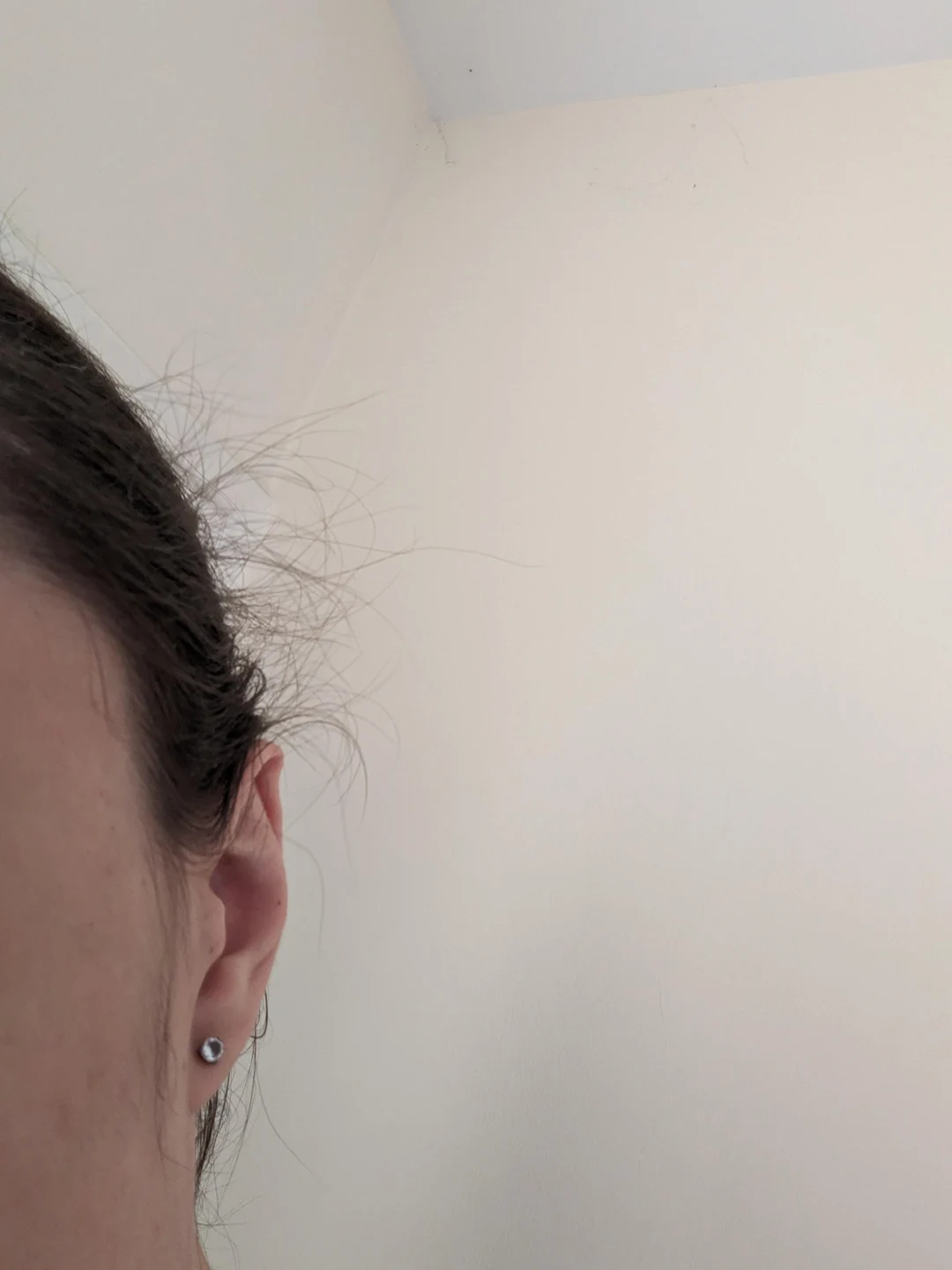 Any way to deal with these short hairs sticking out? | Scrolller