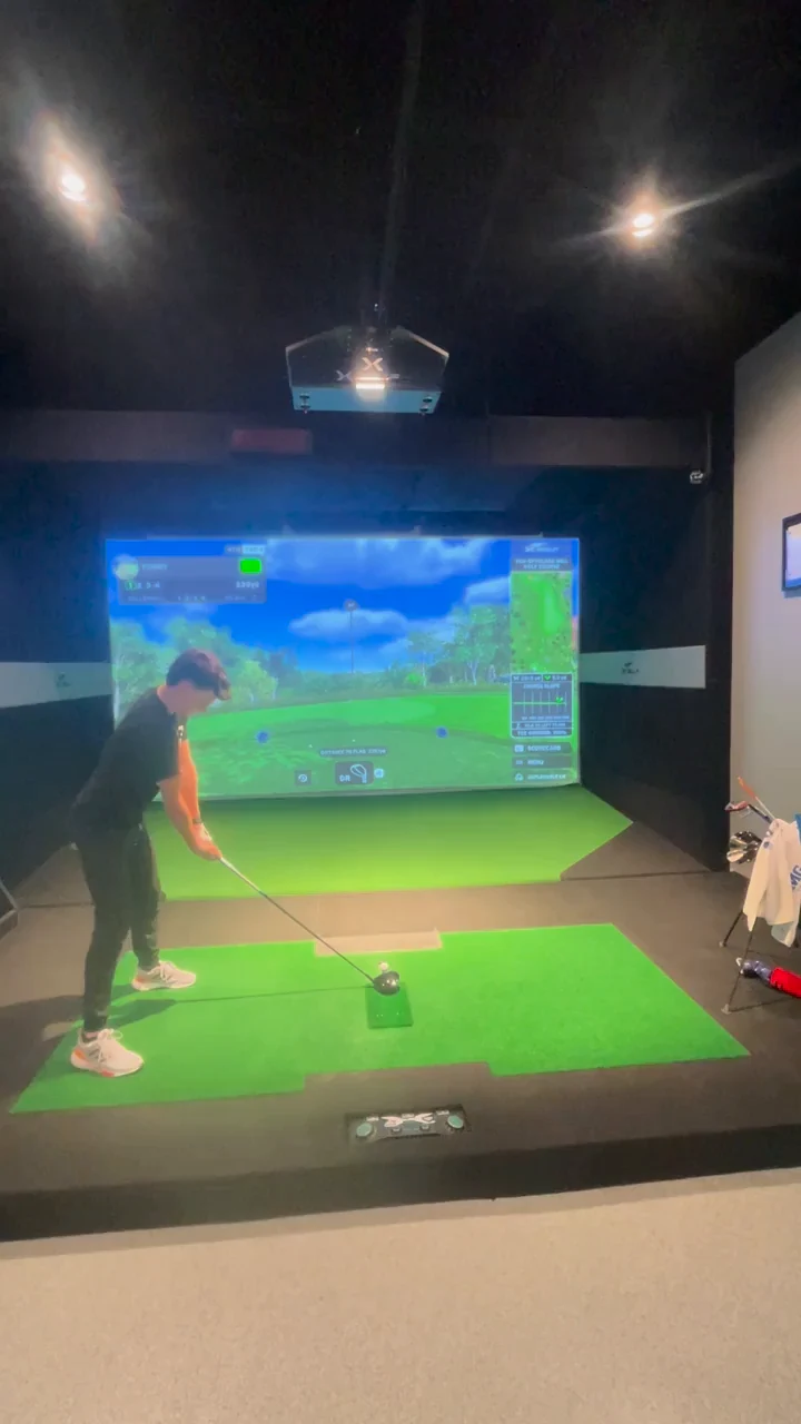 Driver swing | Scrolller