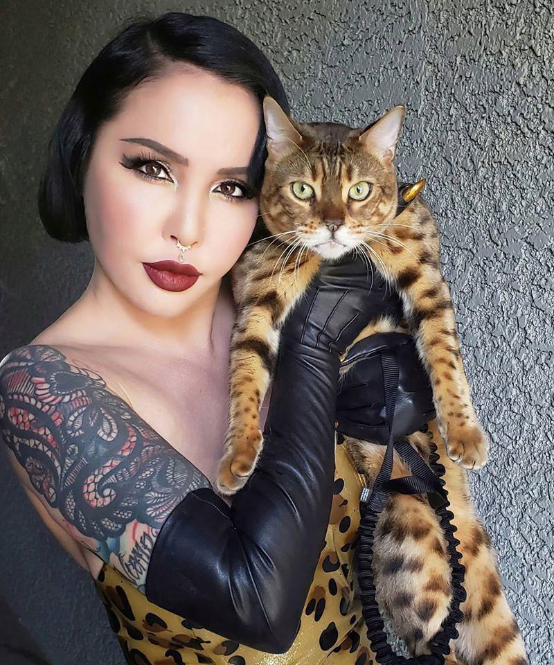 Masuimi Max | Scrolller