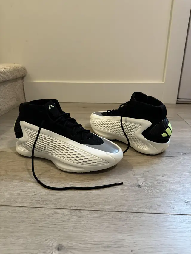 Finally got these. Such a nice shoe! | Scrolller