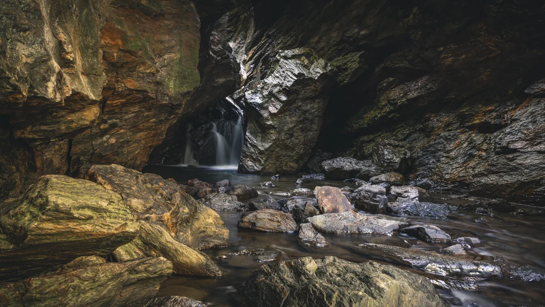 Cave Waterfall, Dover, NY, USA[OC][8192x4608] | Scrolller