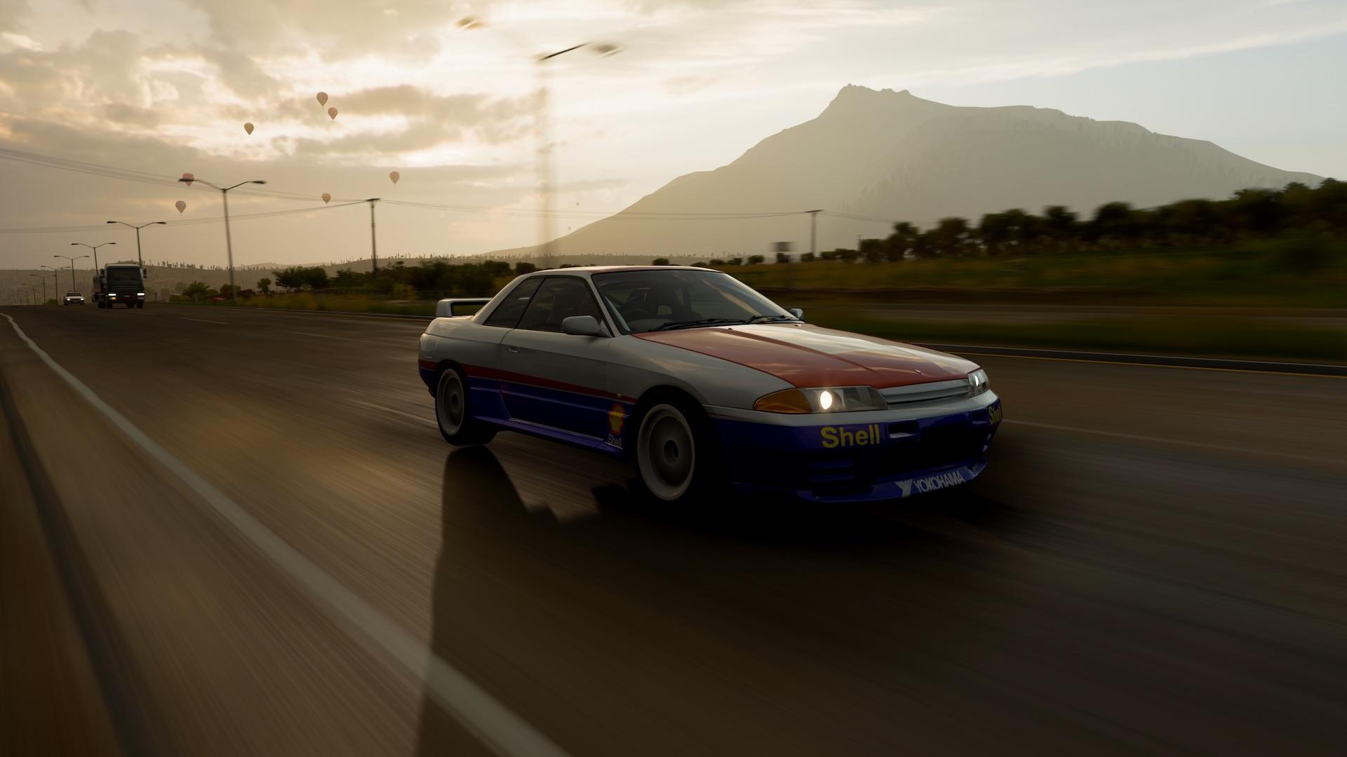 V8 Supercars R32 GTR | Scrolller