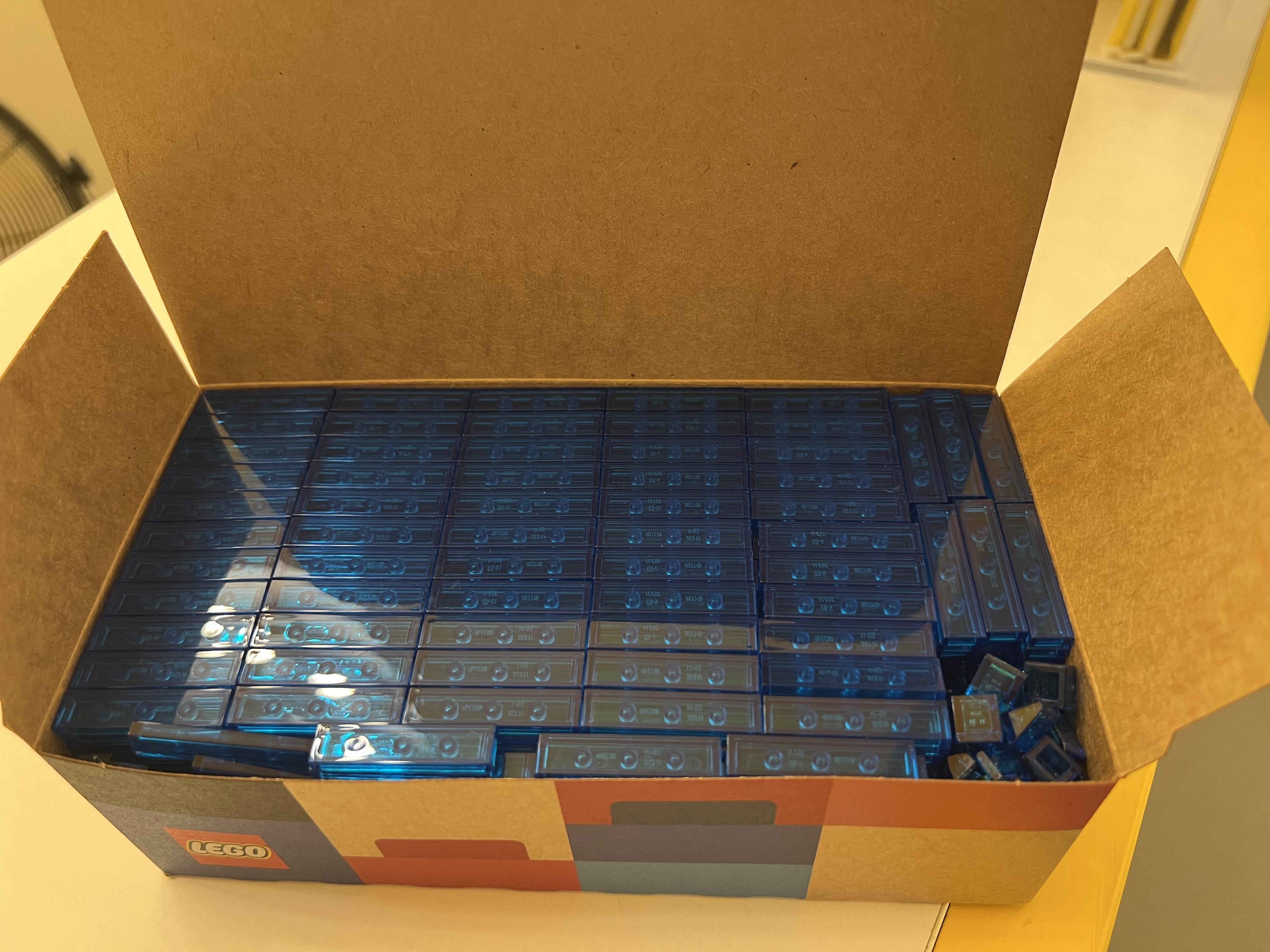 New Pick a Brick Box Space | Scrolller