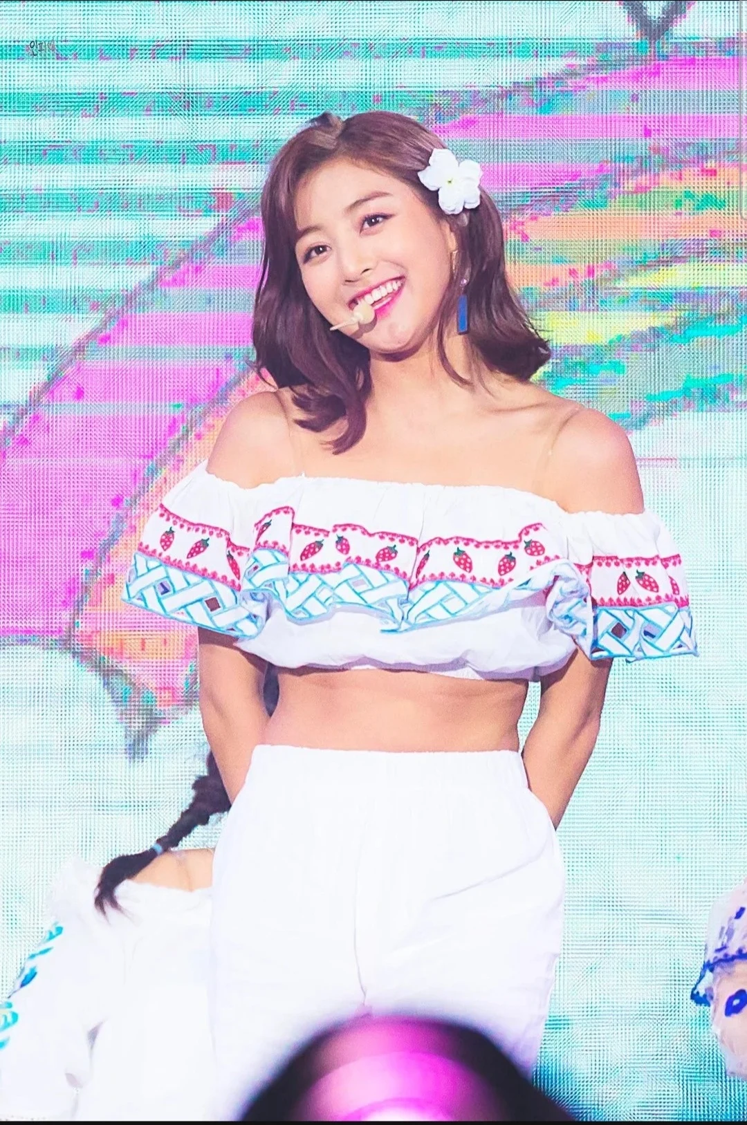 Jihyo | Scrolller