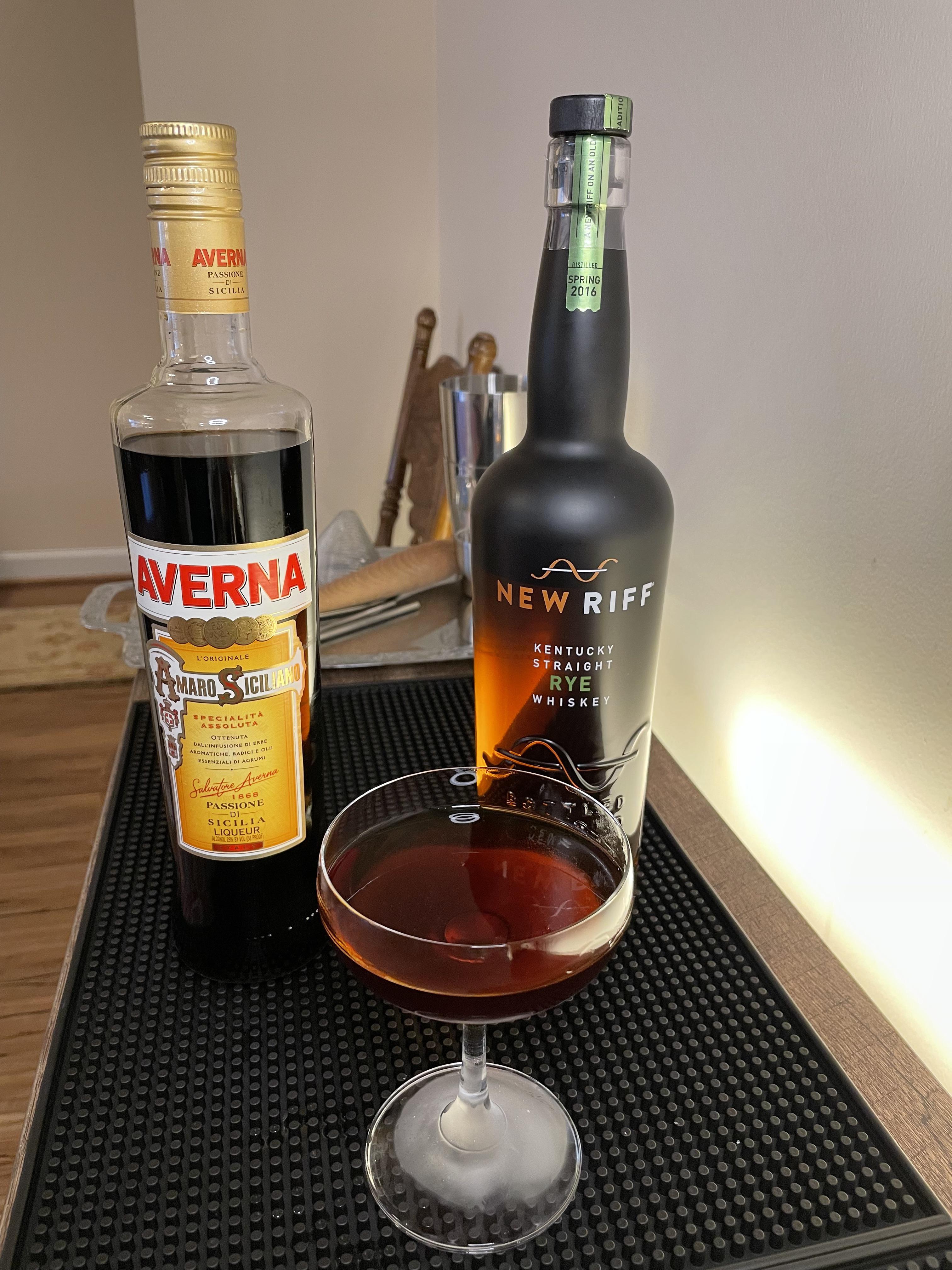 Black Manhattan | Scrolller