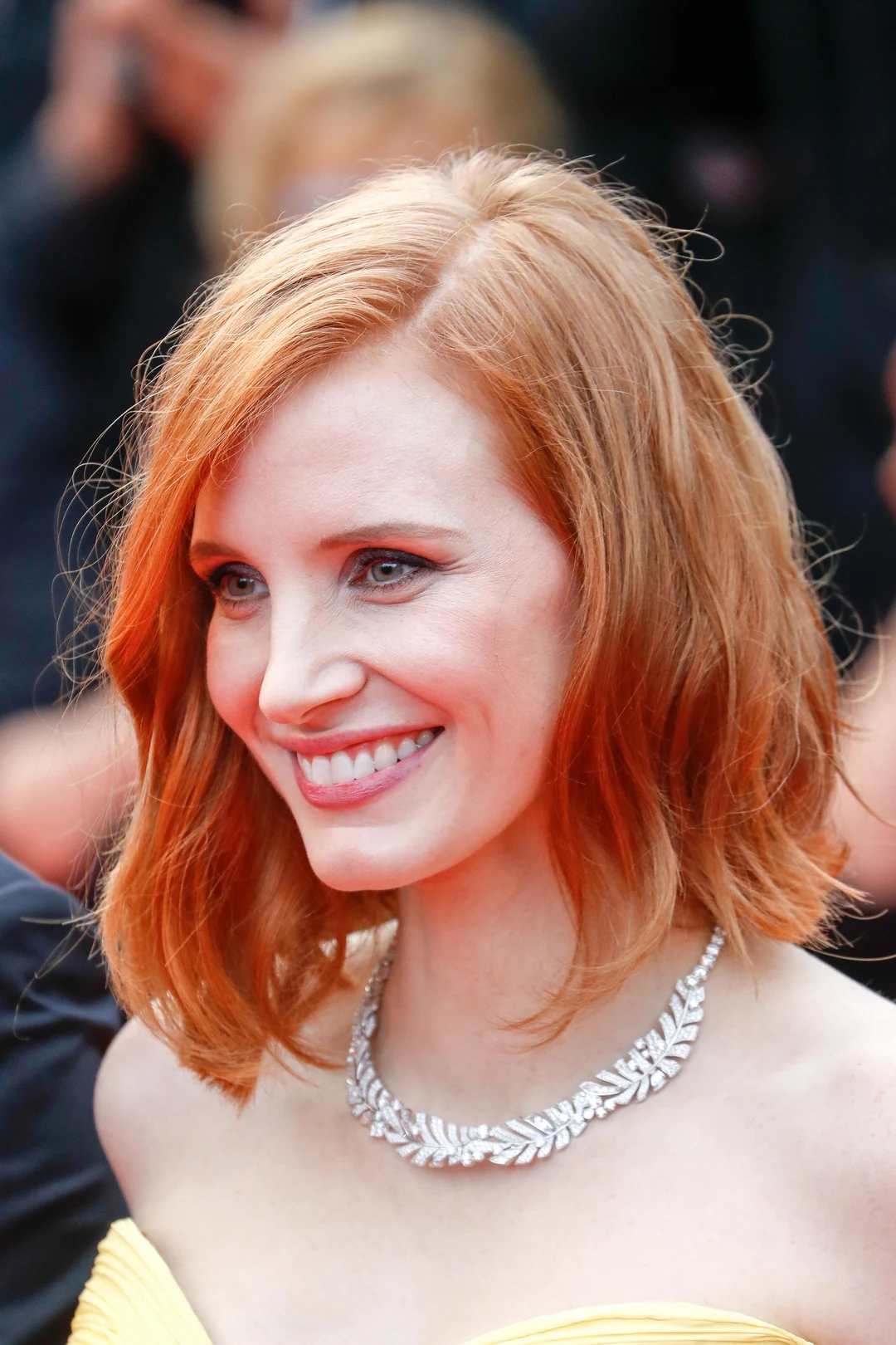 Jessica Chastain Scrolller