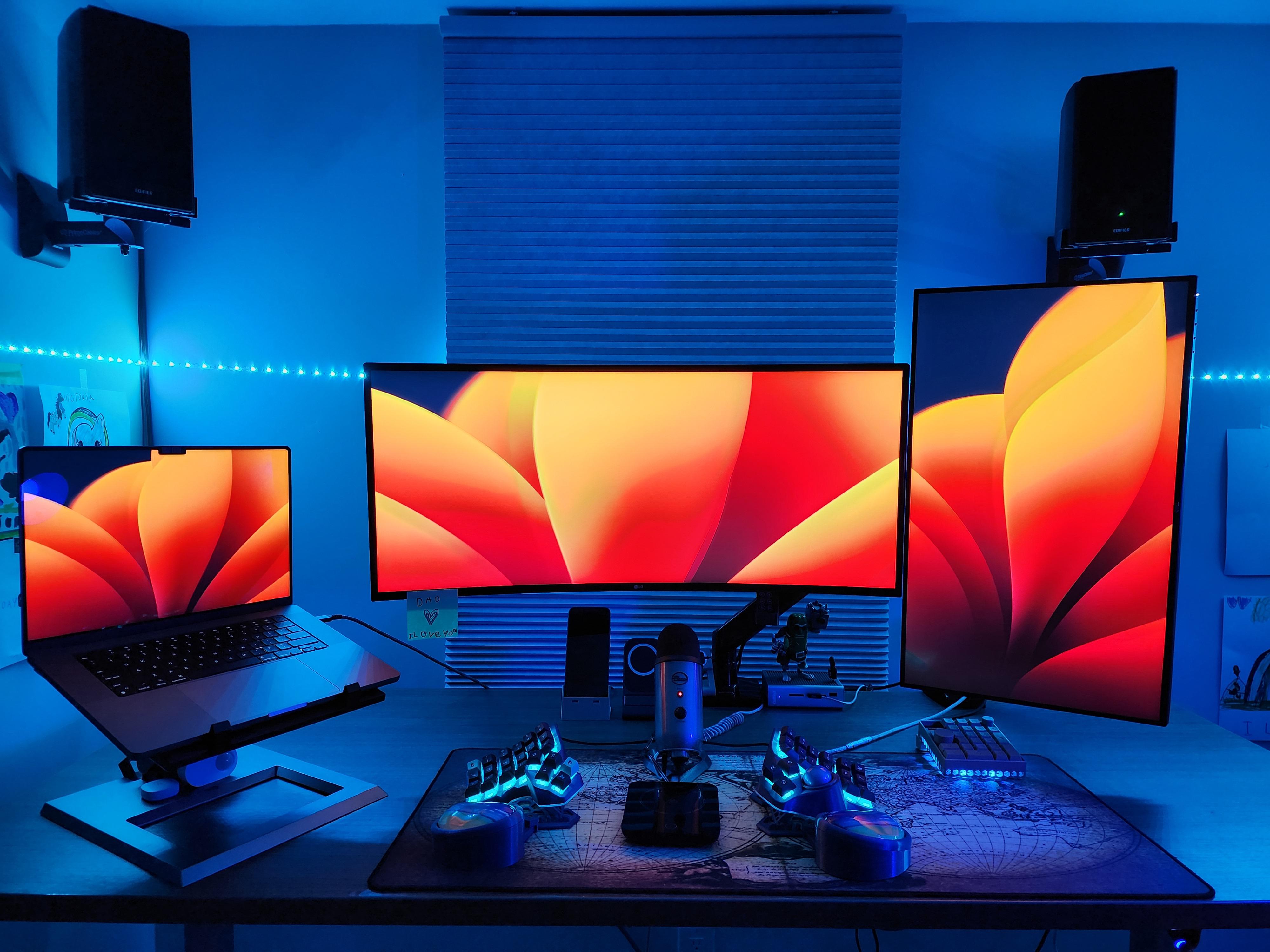 My ergonomic mouseless macOS desktop setup for optimal productivity | Scrolller