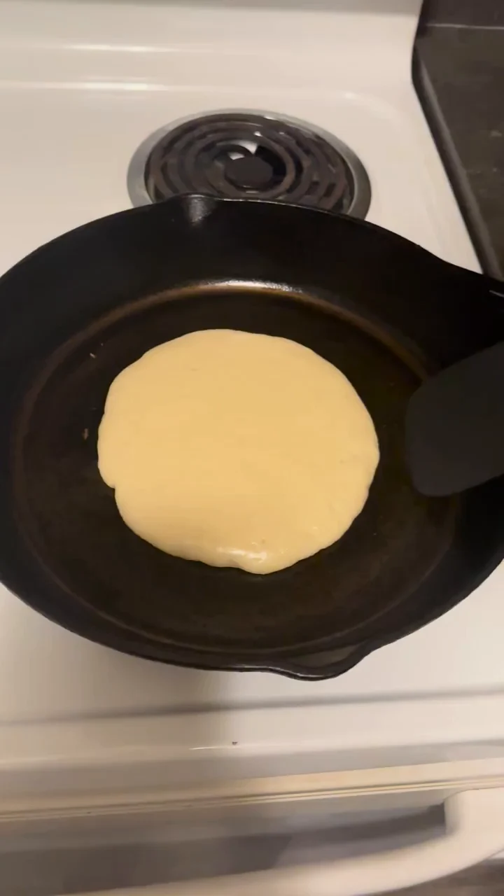 Perfect no spray pancakes | Scrolller