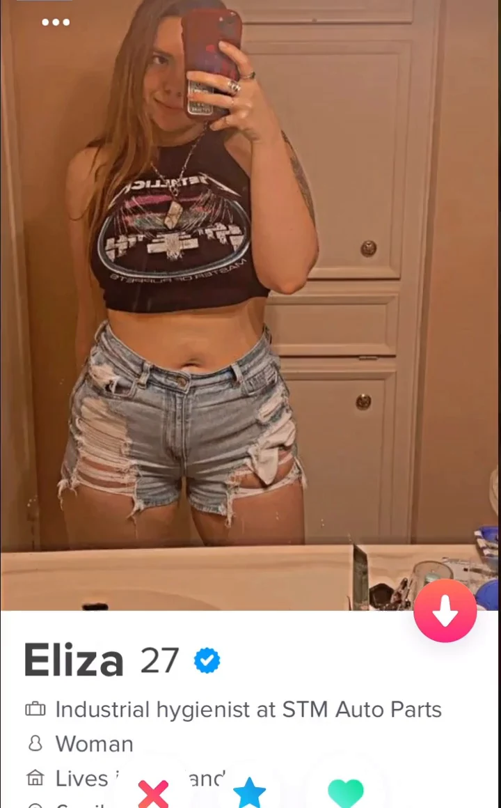 One hell of a tan | Scrolller