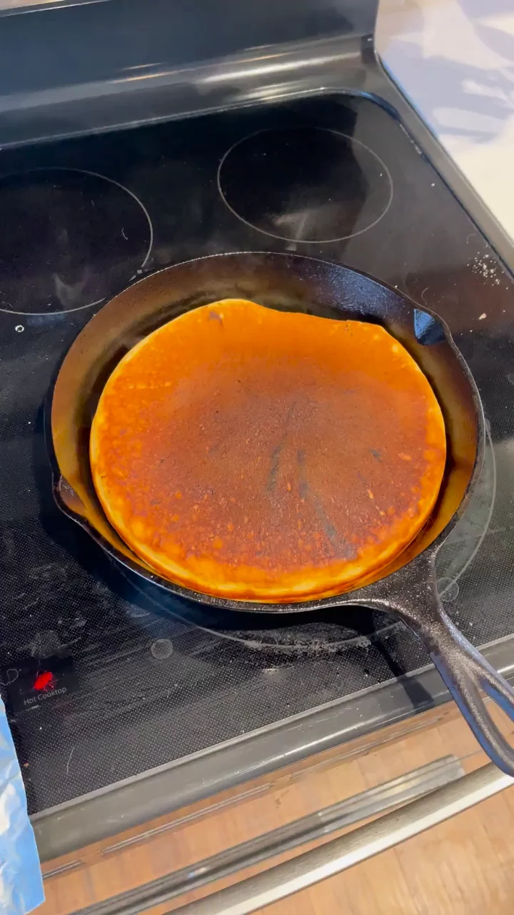 Made too much batter. Decided huge pancake was the move. | Scrolller