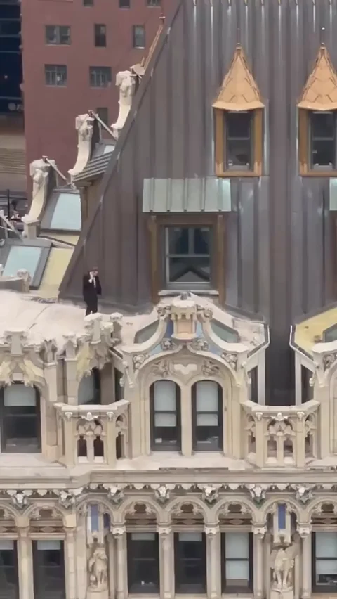 Casually having some fresh air | Scrolller