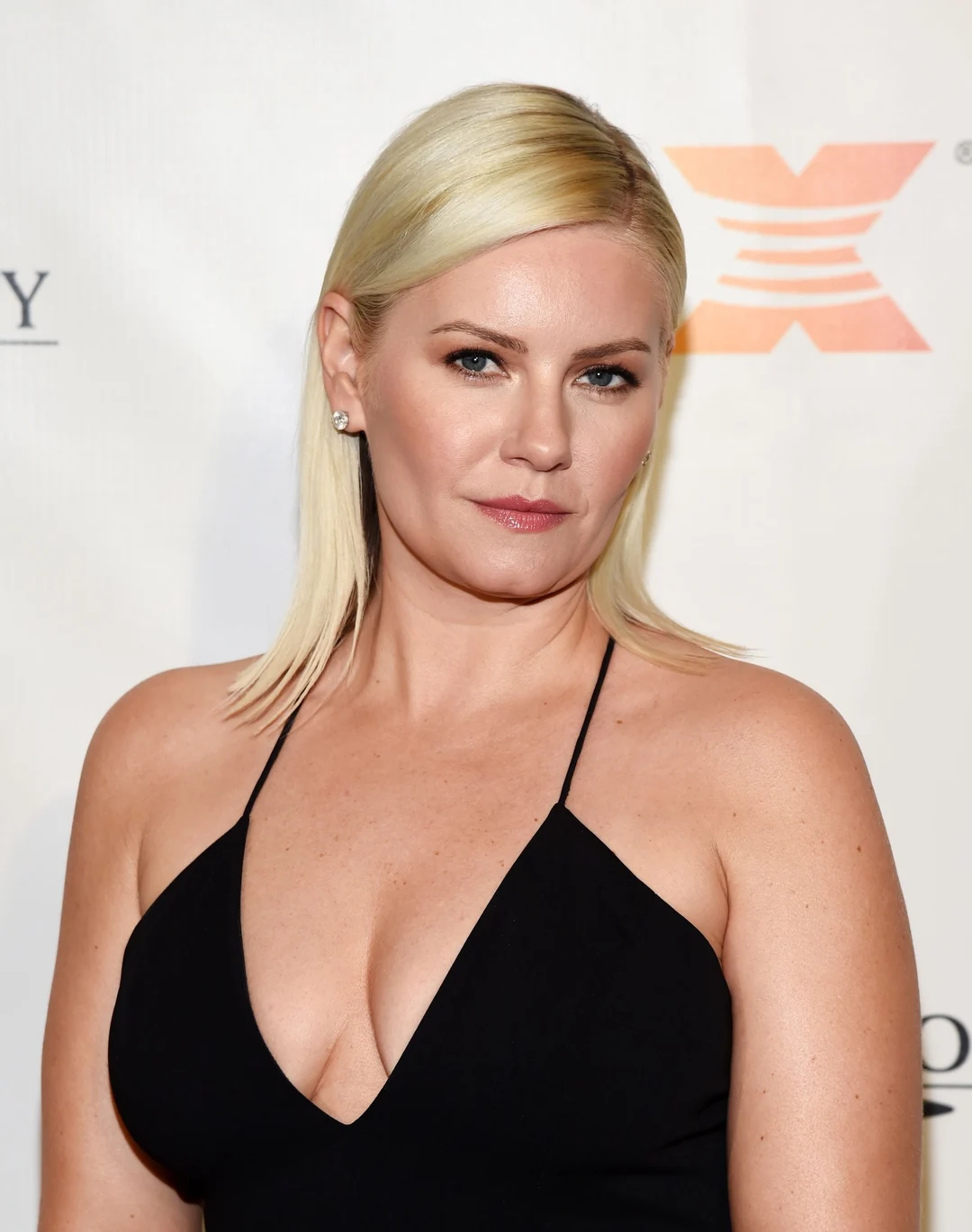 Elisha Cuthbert | Scrolller