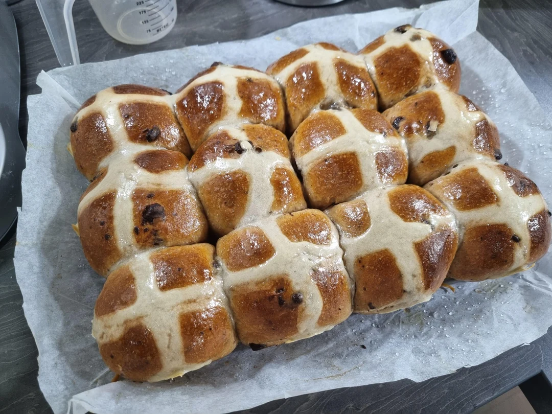 Behold! Hot cross buns. | Scrolller