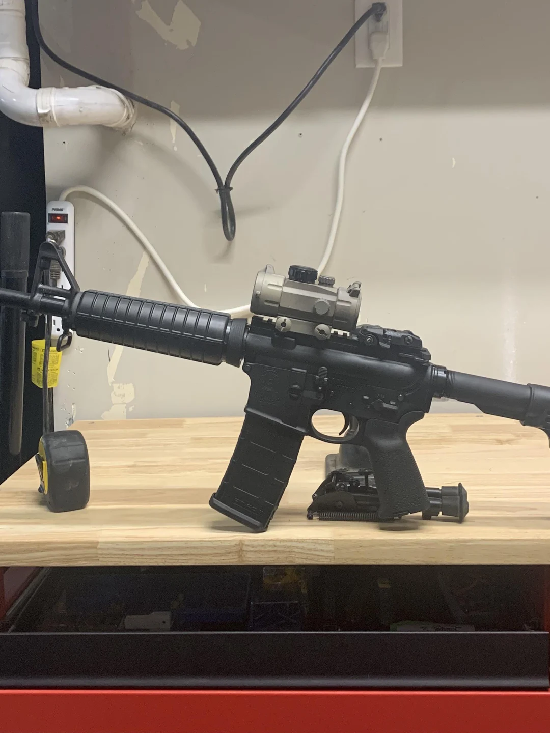 Trying to find an optic that looks like this airsoft optic I put on the rifle. Any thoughts ...