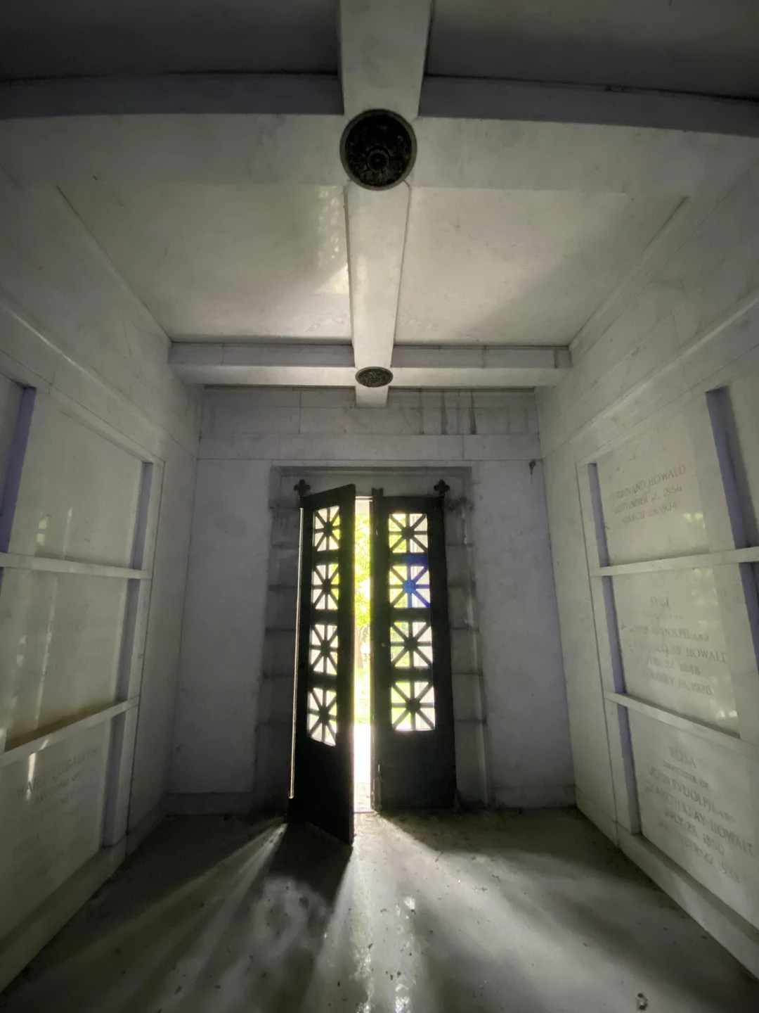 Howald Family Mausoleum - Green Lawn Cemetery- Columbus , OH | Scrolller