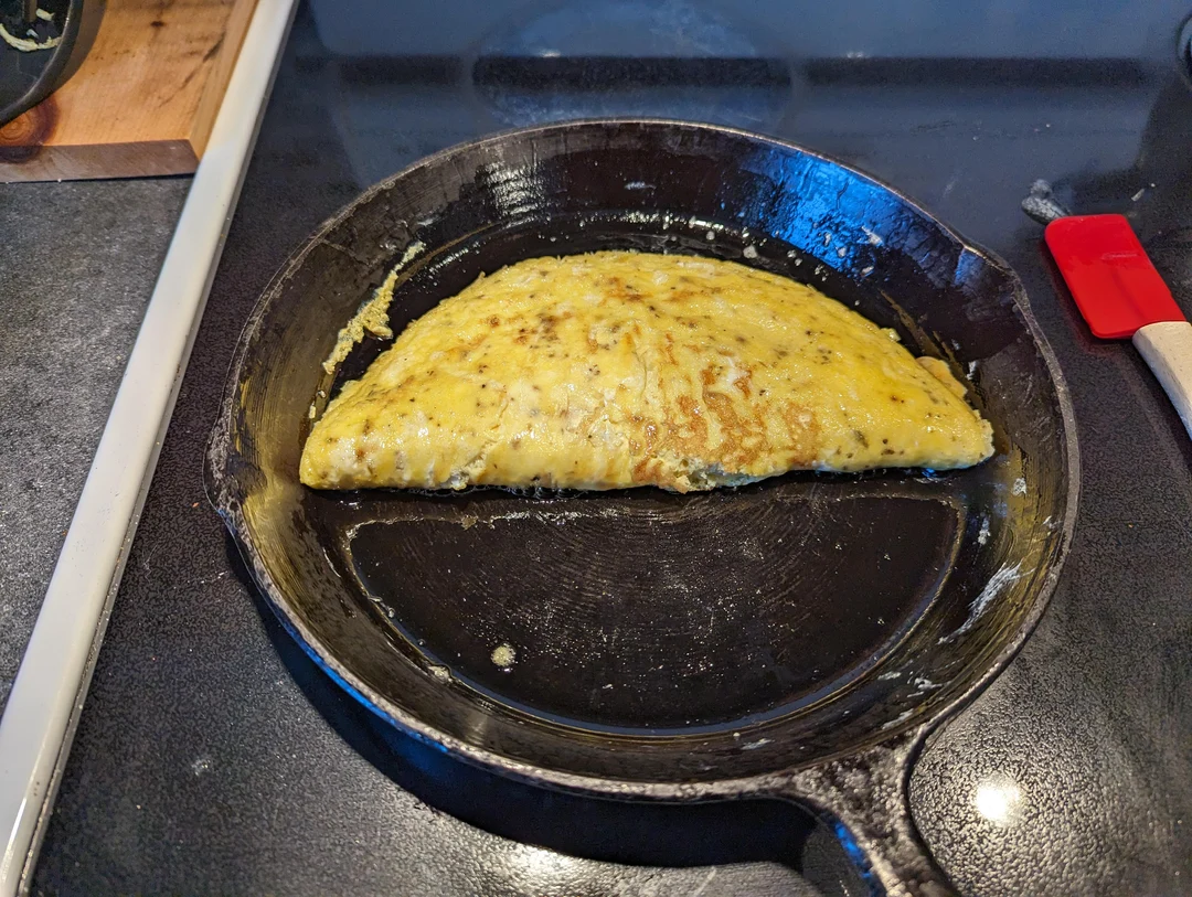 Cheese omelette | Scrolller