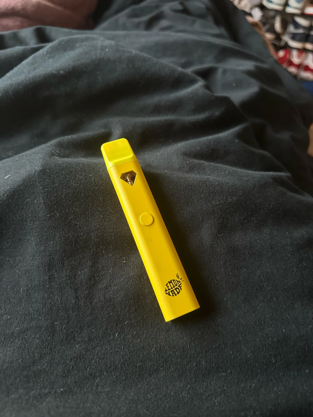 NEED ADVICE! Has anyone ever been through TSA with a dispo pen??? | Scrolller