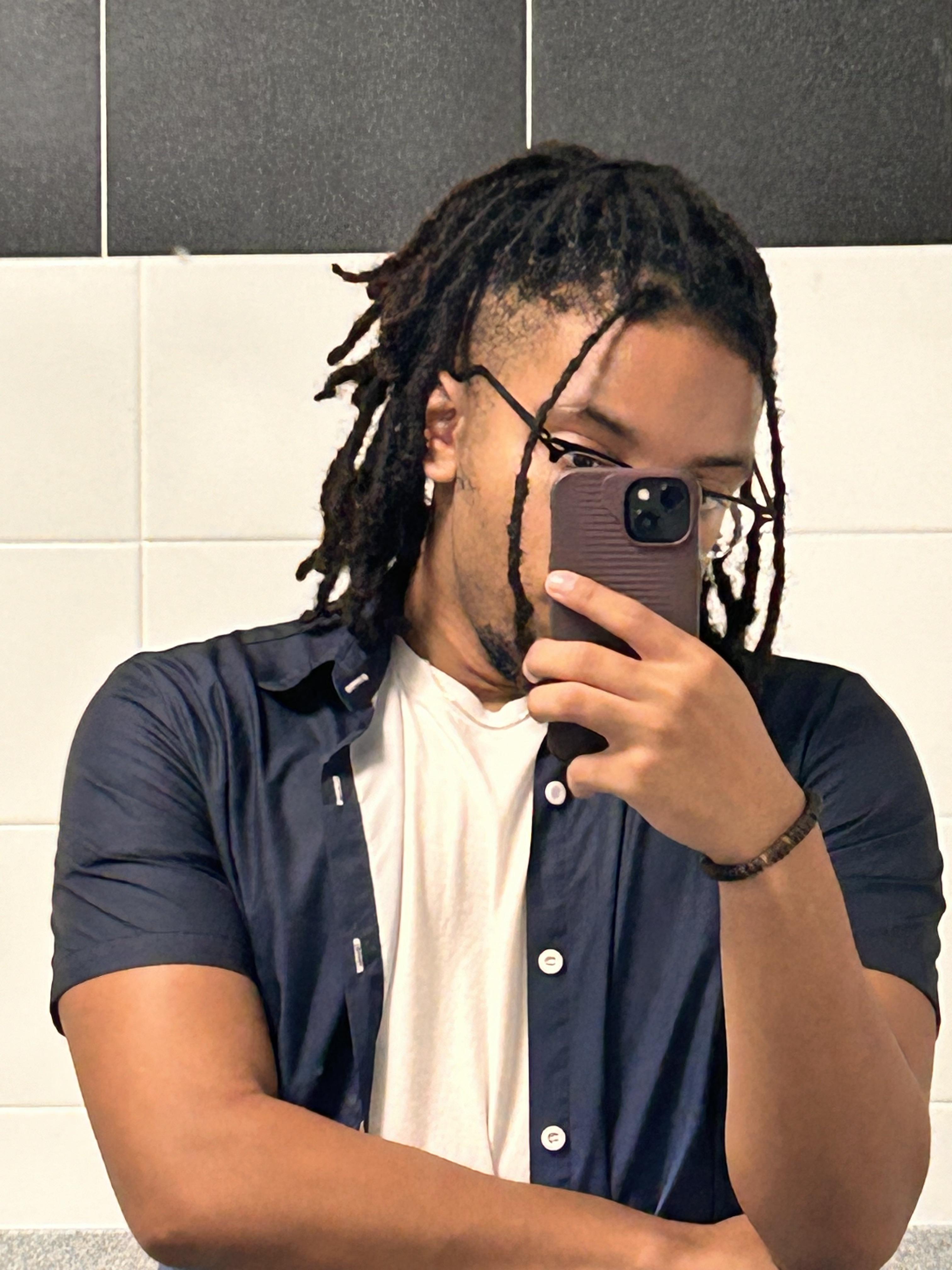 Dyeing my locs but I’m getting nervous | Scrolller