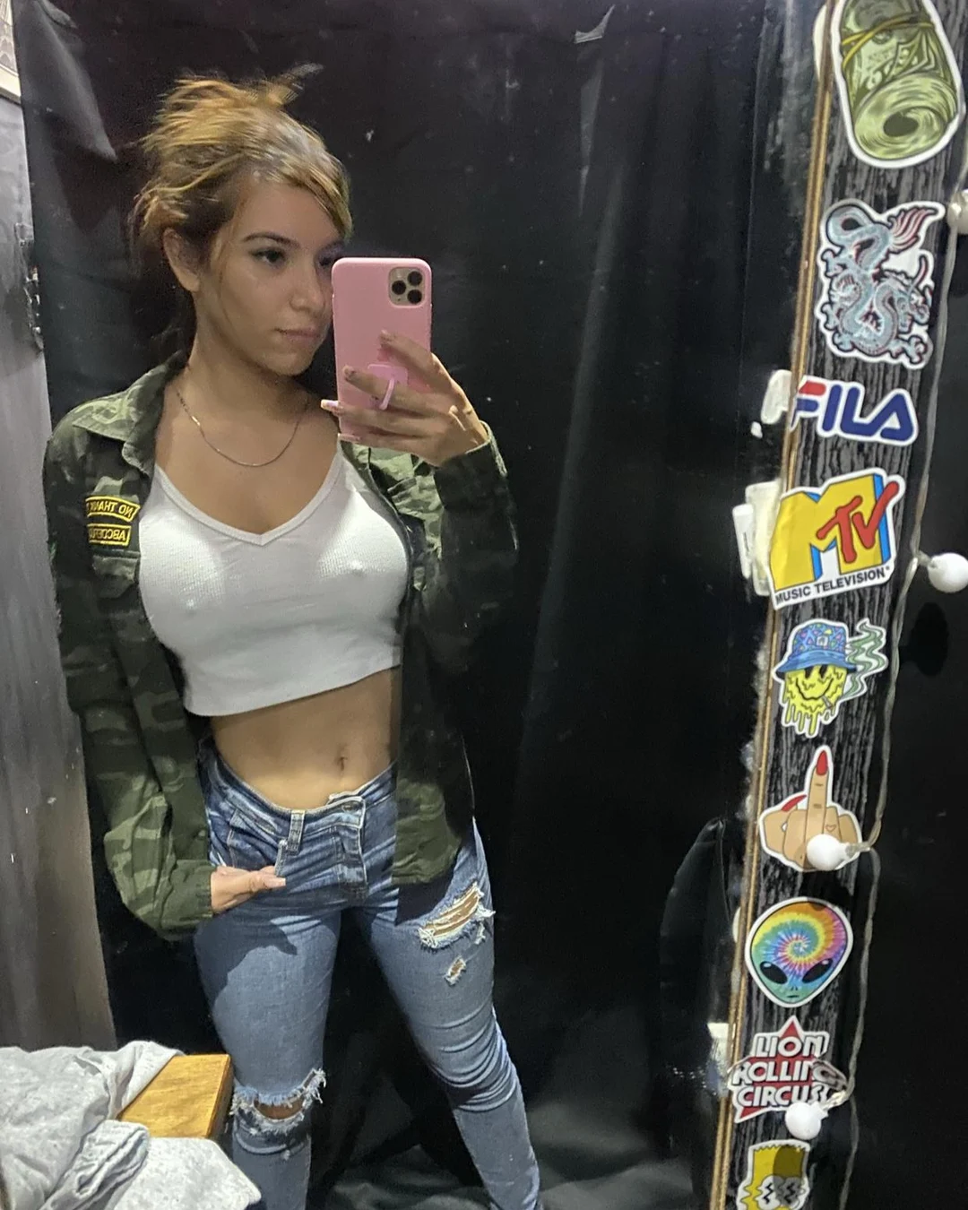 Croptop Are My Favourite Scrolller