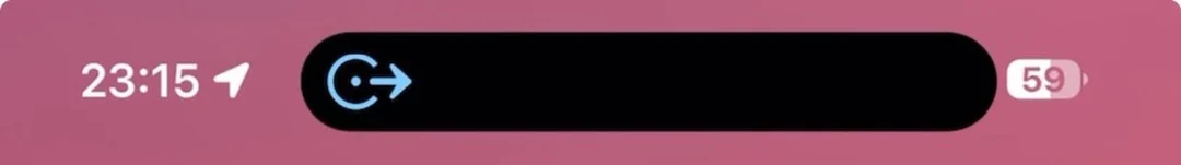 Dynamic Island is BUGGY | Scrolller