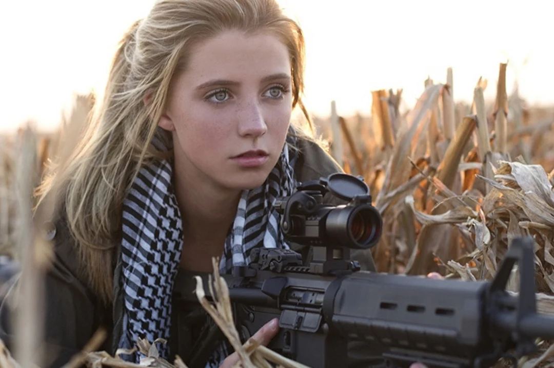 Armed and gorgeous | Scrolller