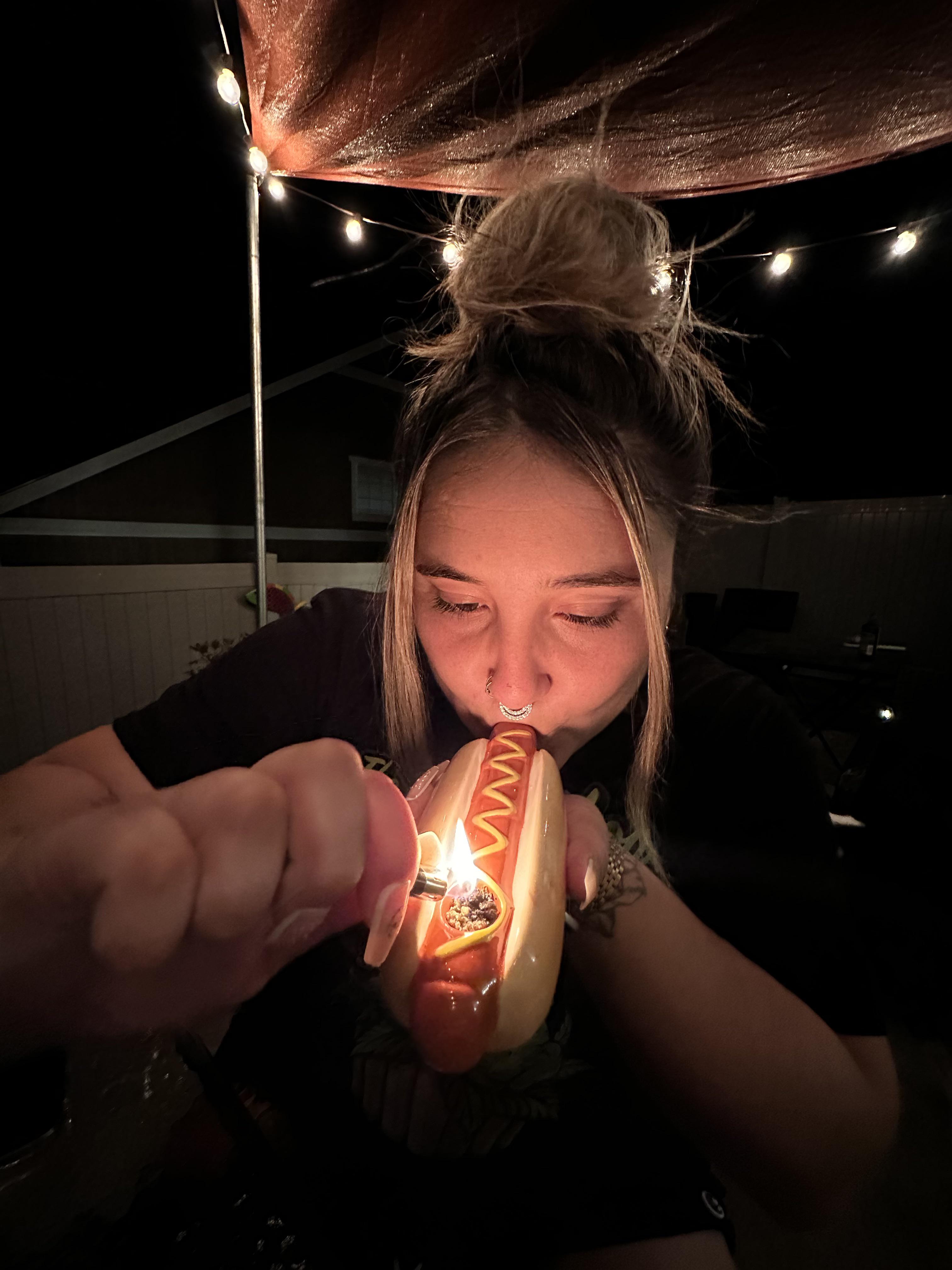 The infamous glizzy pipe | Scrolller