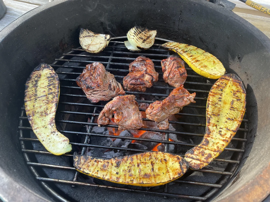 Grilled Veggies and Steak Tips | Scrolller