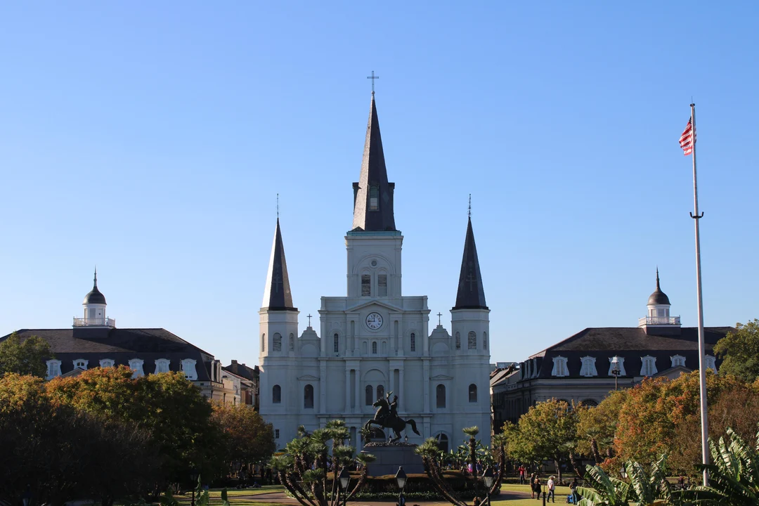 [OC} Jackson Square and St Louis Cathedral, New Orleans. | Scrolller