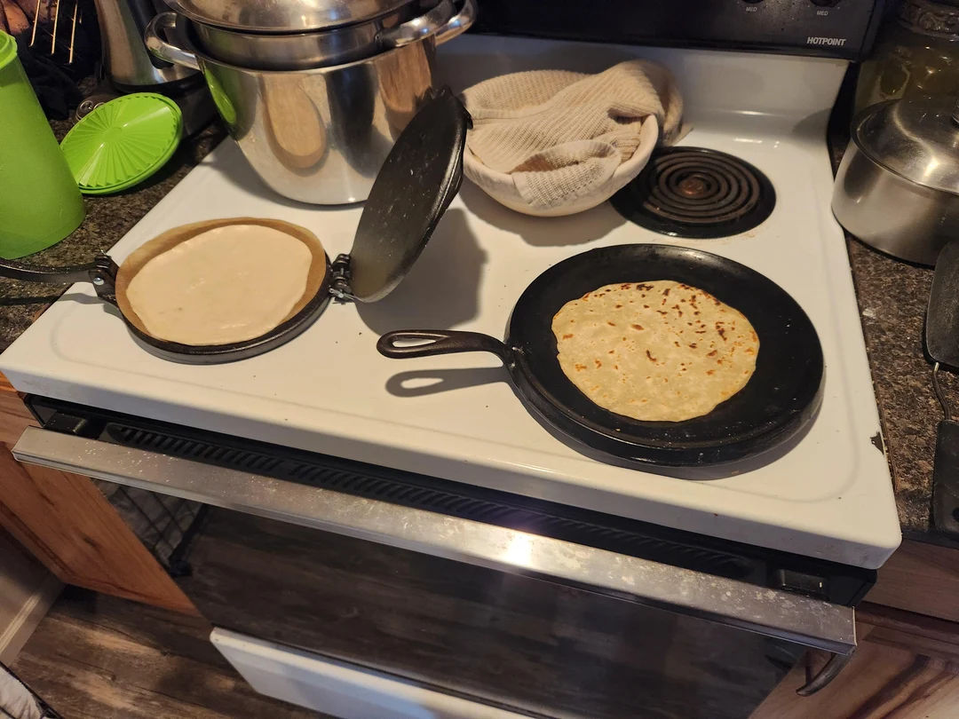 Tortillas for Breakfast | Scrolller
