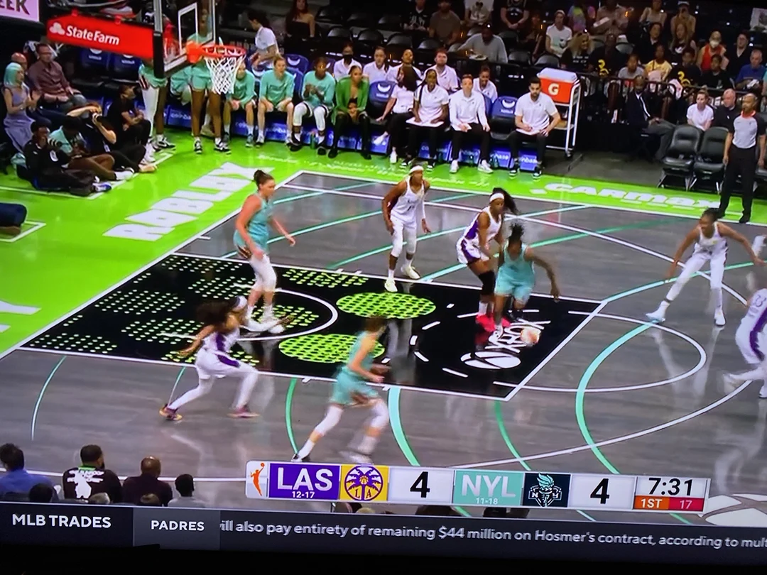 WNBAs NY Liberty with and awesome Roblox XBOX court design. | Scrolller