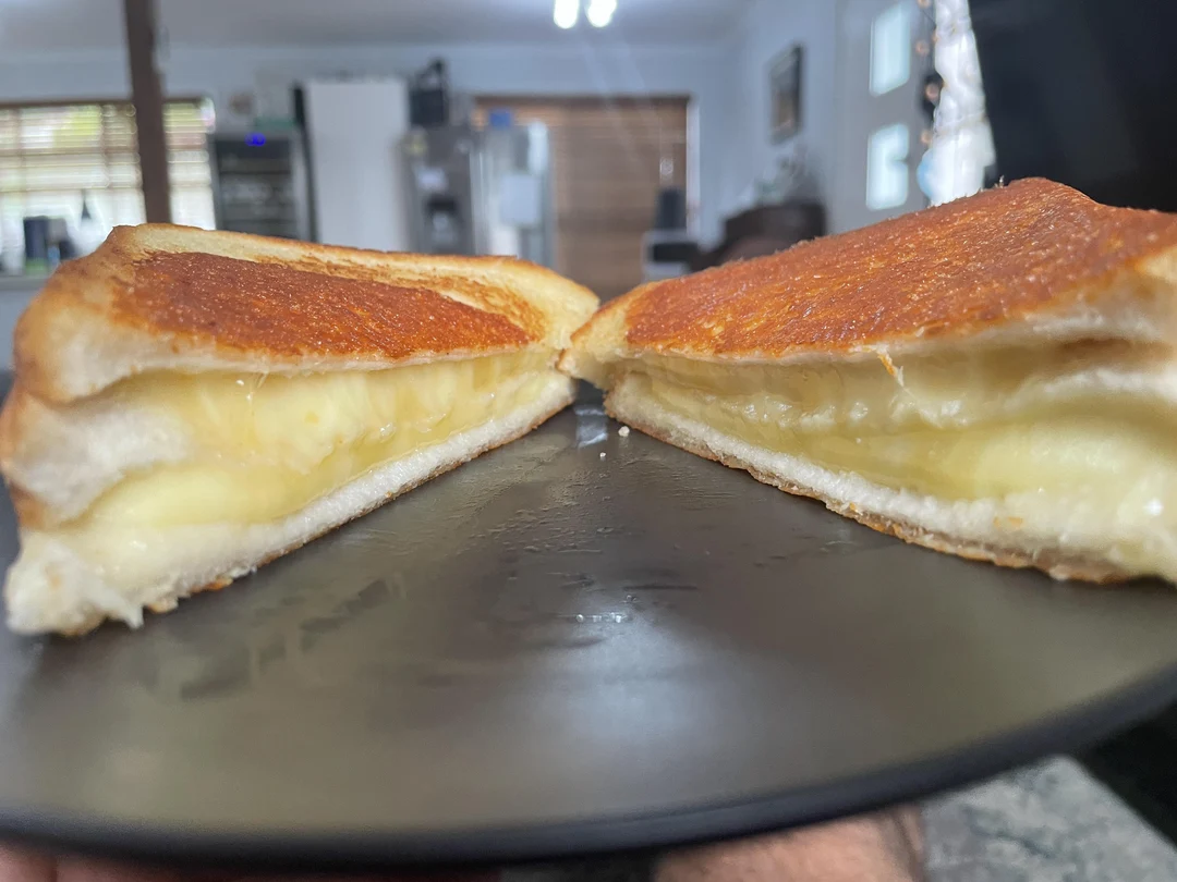 Double decker inside out grilled cheese sandwich | Scrolller