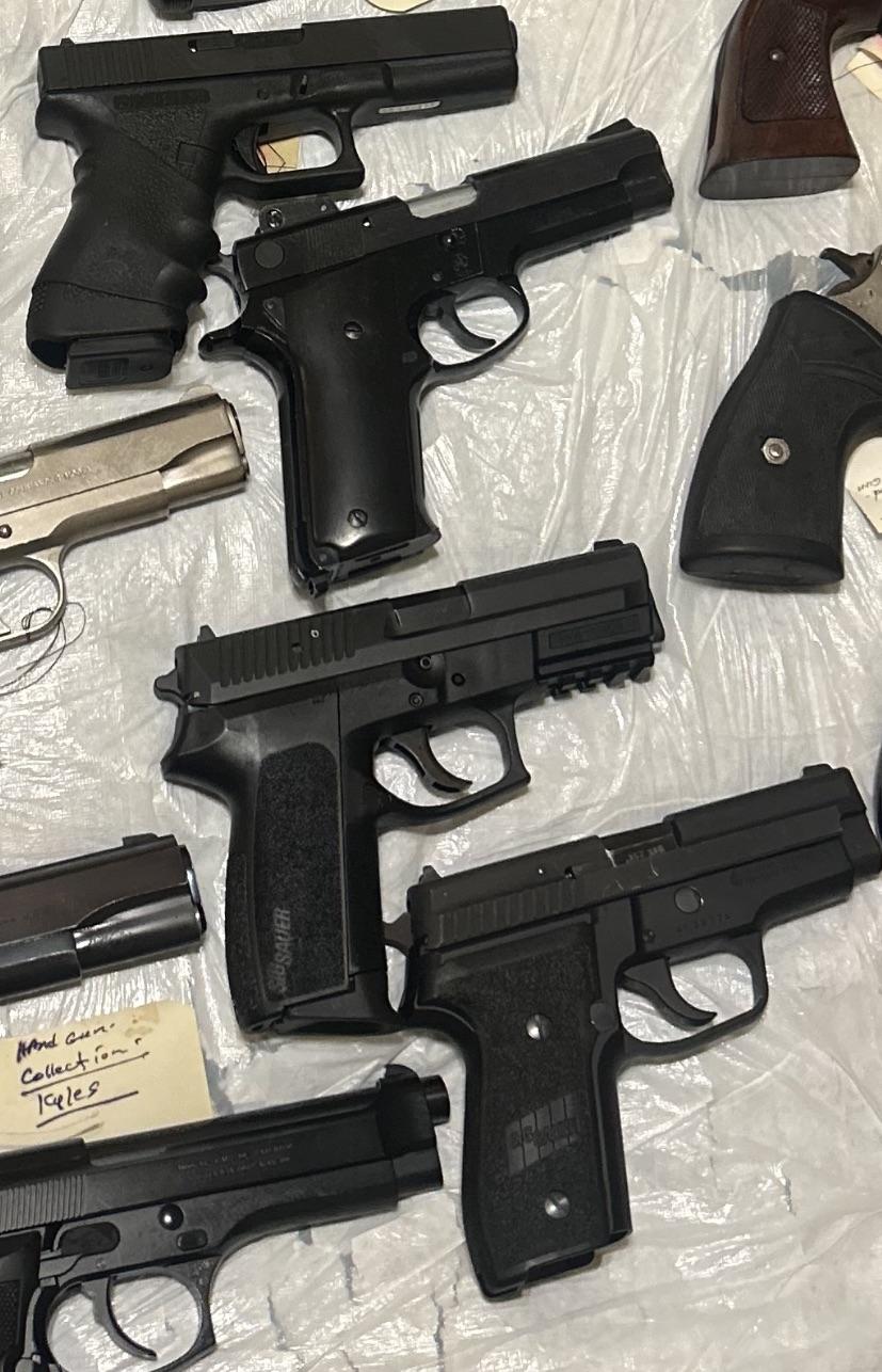 Which one would you choose? Looking for my new CWP EDC | Scrolller