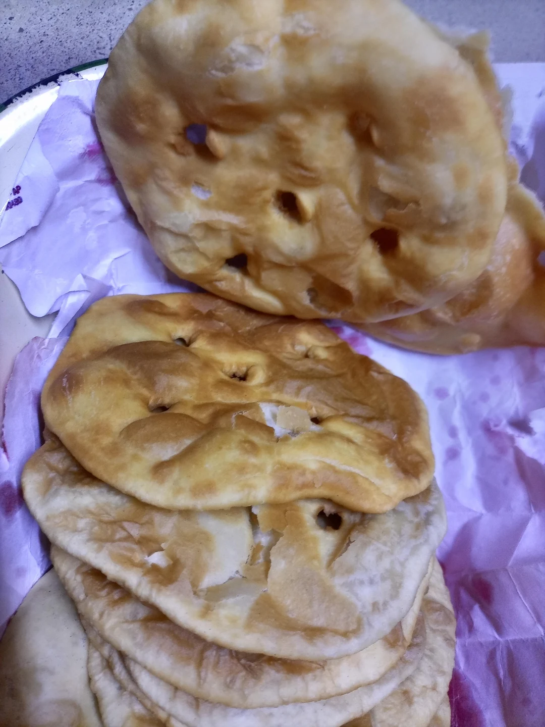 Tortas fritas (argentinian style deep fried flat bread) | Scrolller