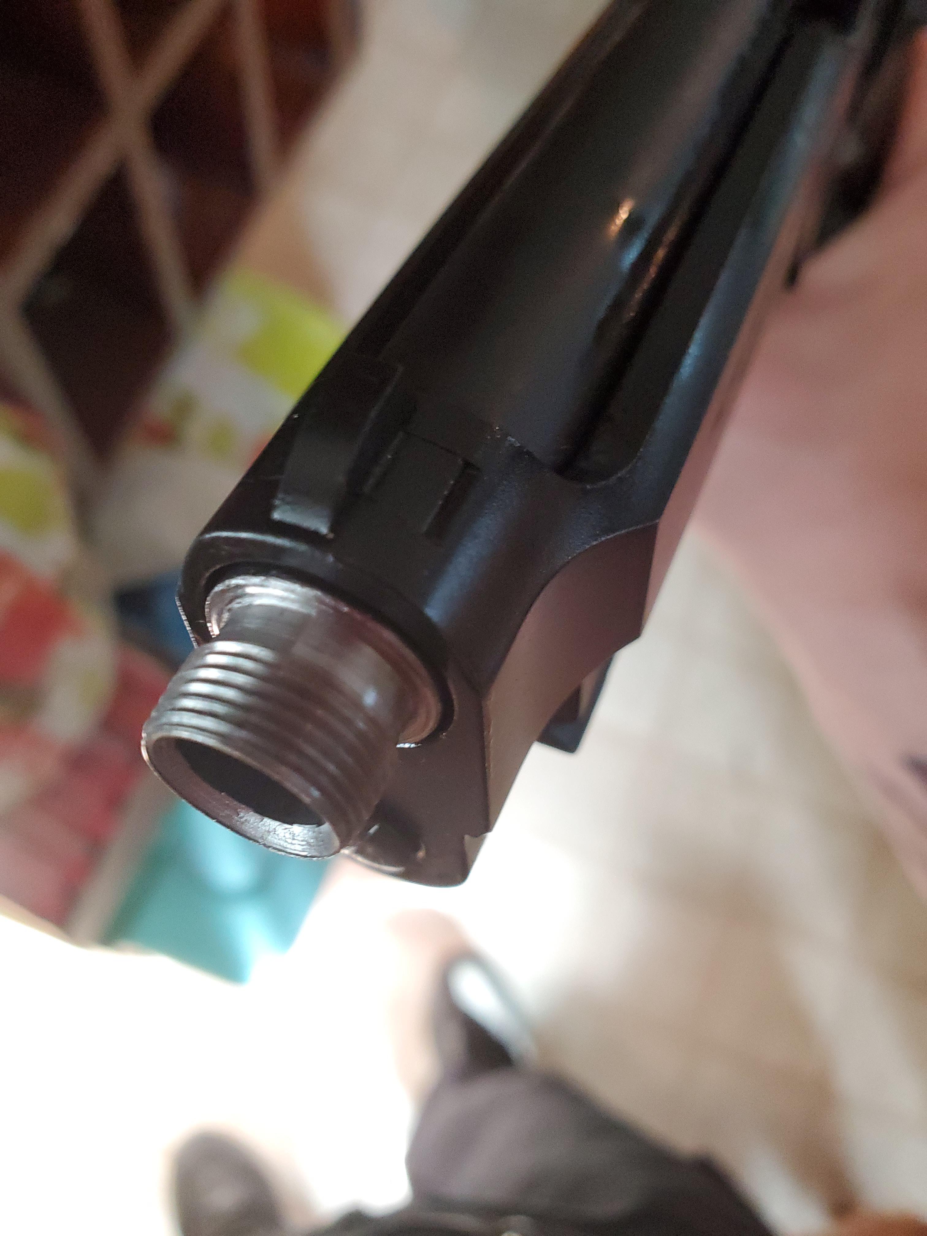 Buddy bought a lathe, offered to thread my old Beretta to test it. How ... Buddy bought a lathe, offered to thread my old Beretta to test it. How ...