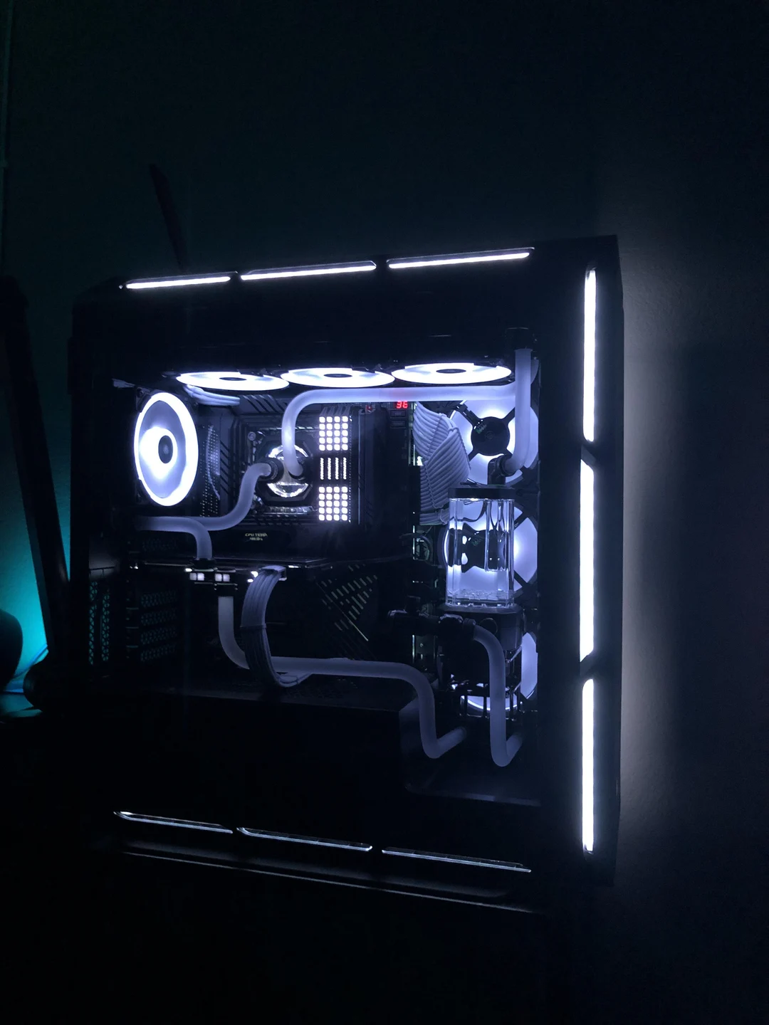 First Time Water Cooling | Scrolller