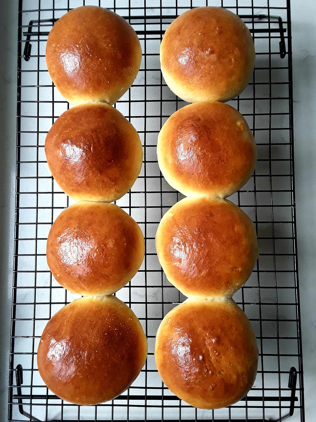 Milk bread rolls | Scrolller