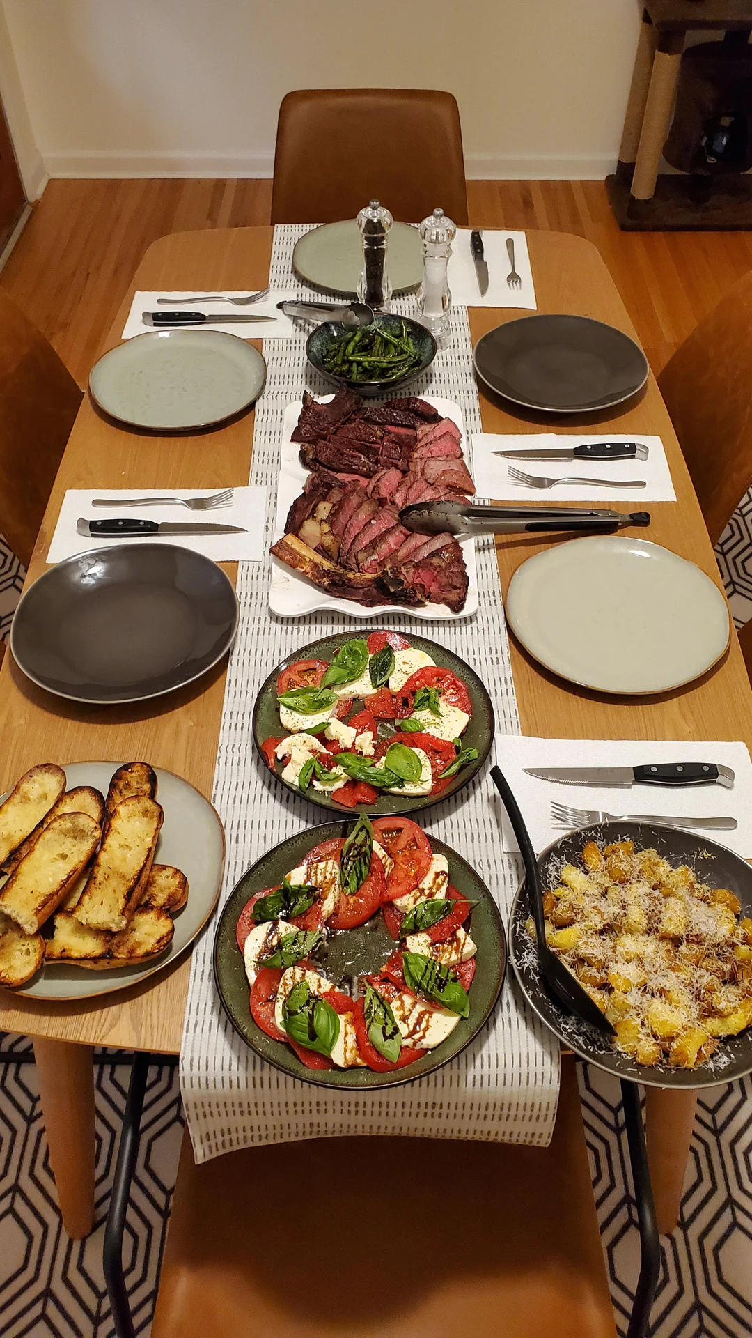 Steak dinner anyone? | Scrolller